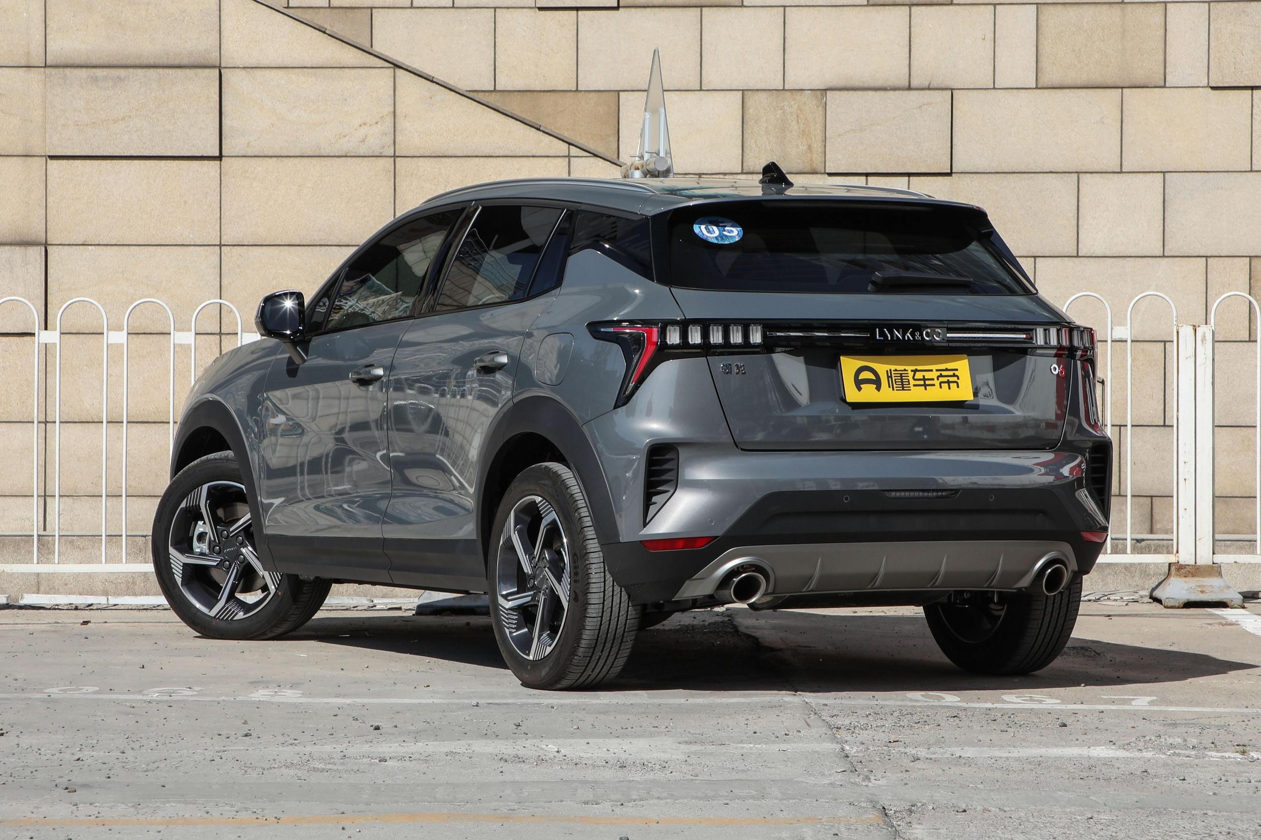 领克06 2023款 Remix 1.5T 劲Pro图片_领克_21/52张图片_汽车外观图库_懂车帝