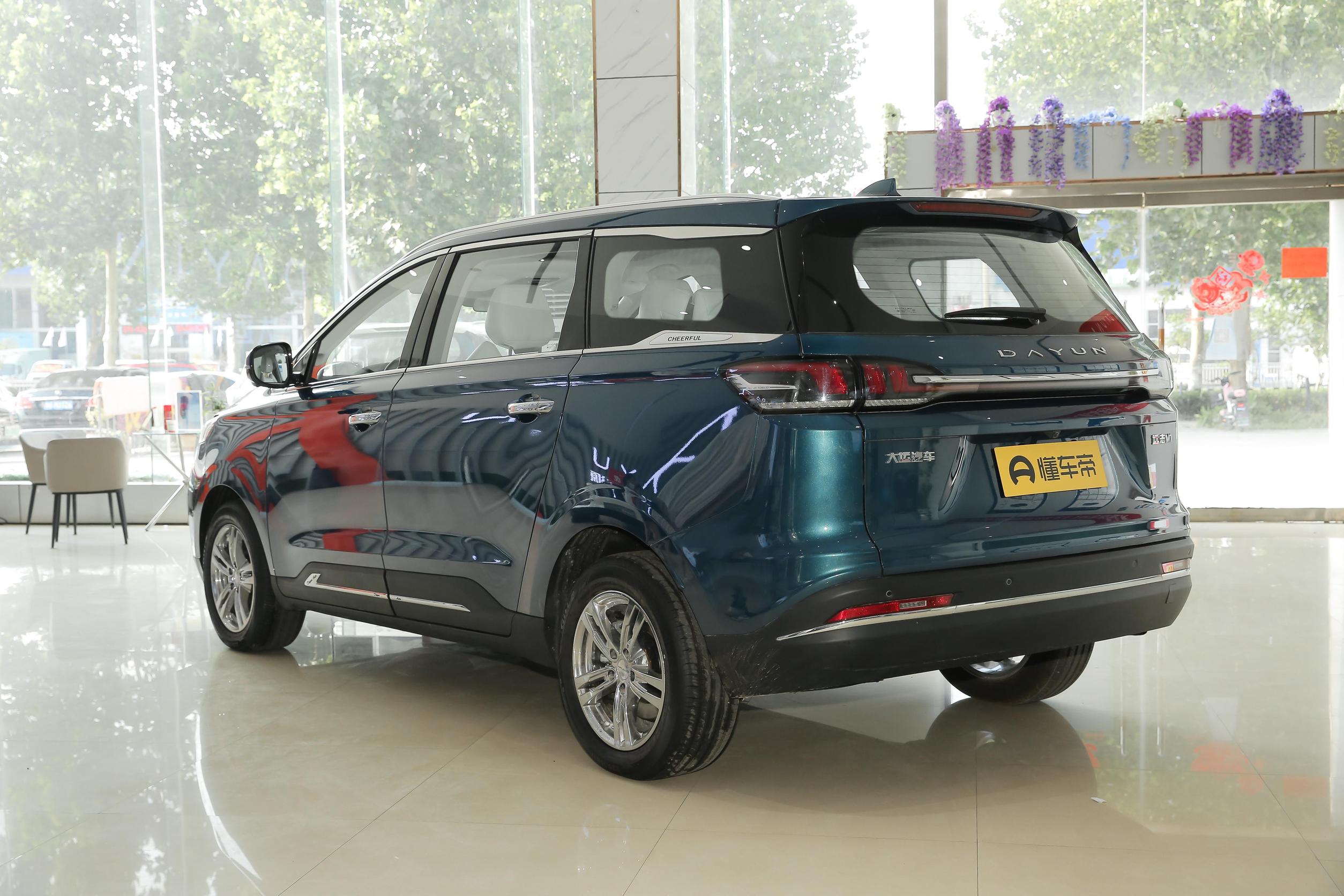 远志M1 2022款 4座头等舱 450KM图片_大运_1/58张图片_汽车外观图库_懂车帝