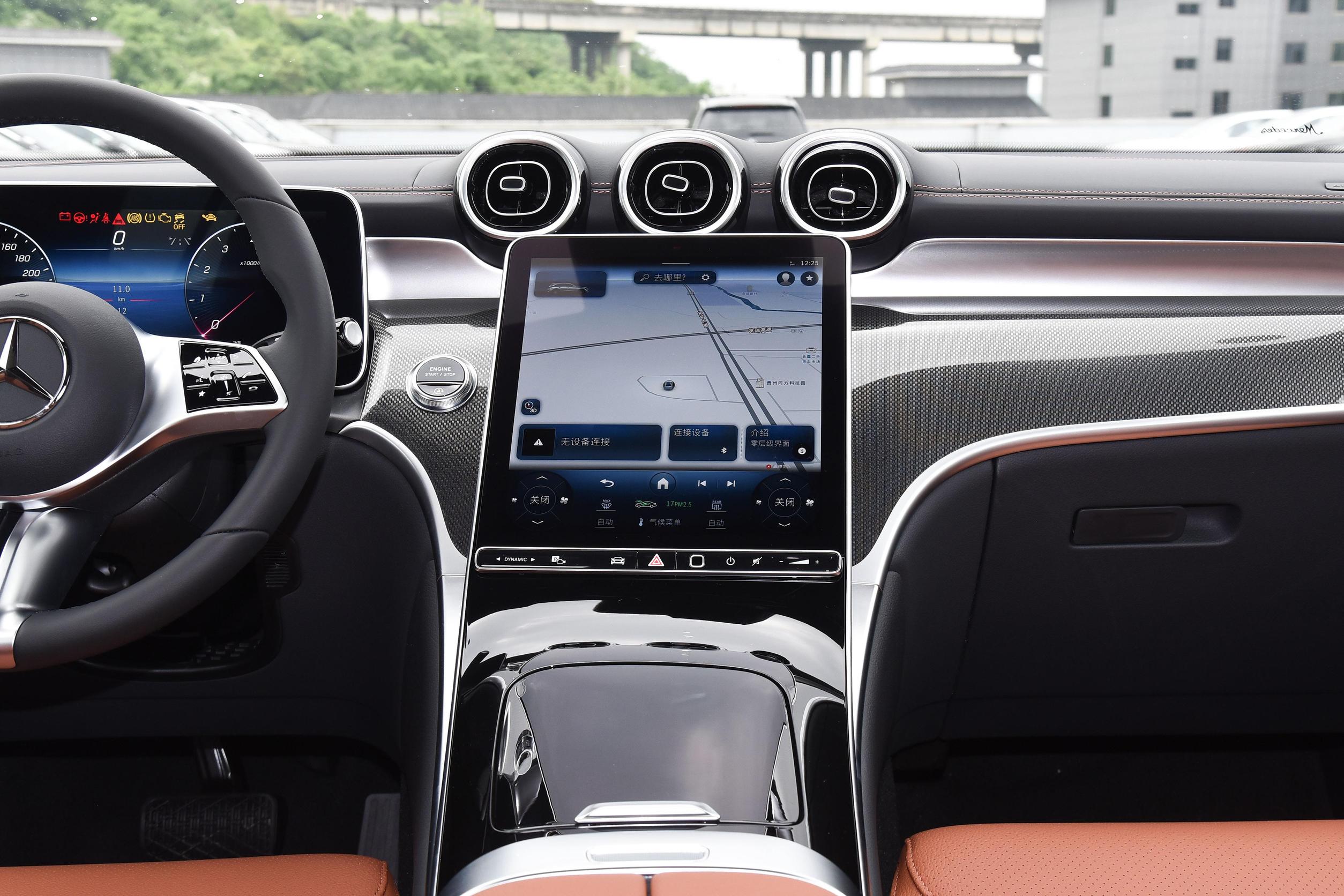 奔驰GLC 2023款 GLC 260 L 4MATIC 动感型 7座图片_奔驰_3/63张图片_汽车内饰图库_懂车帝