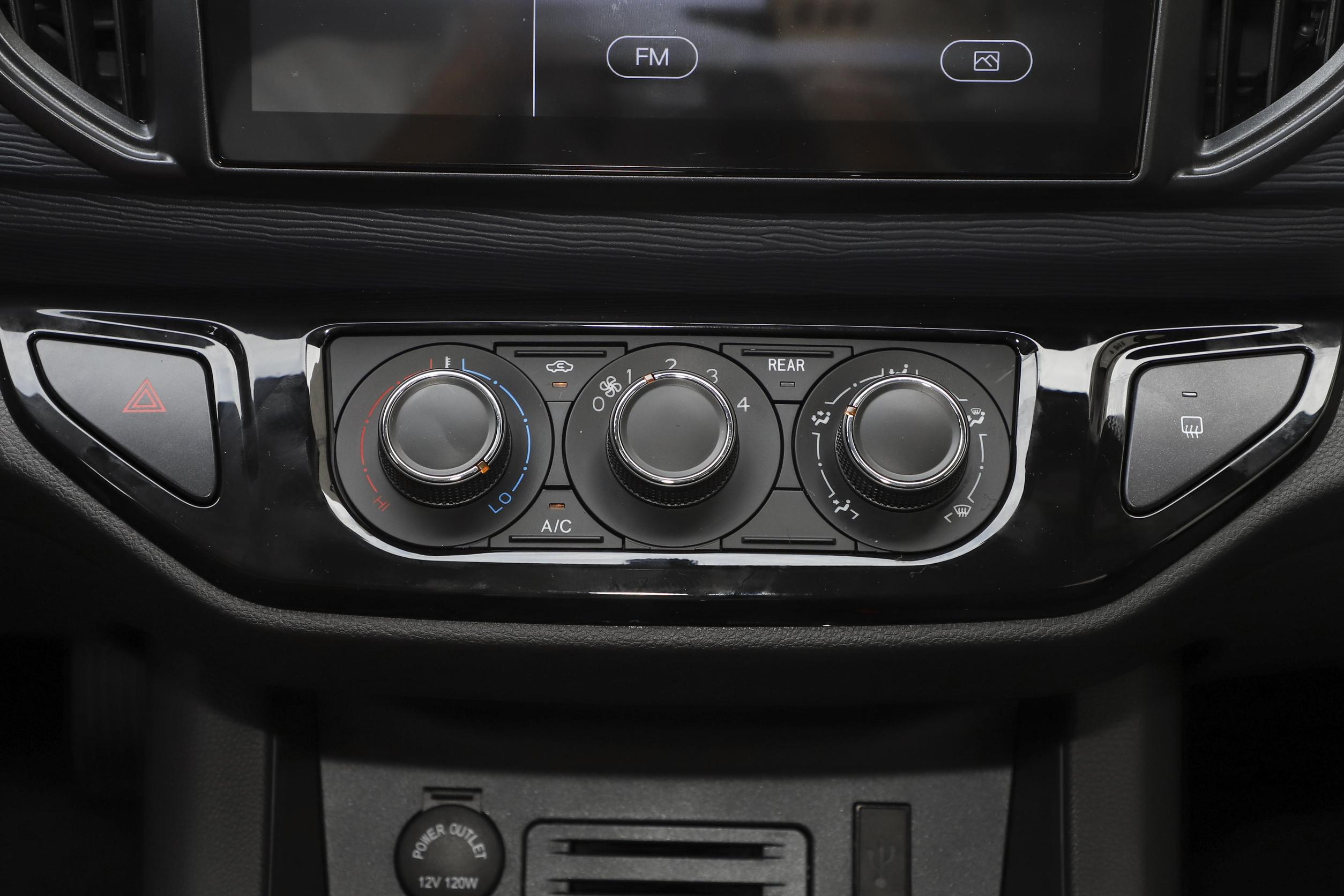 菱智 2024款 M5L 1.5T 豪华型7座图片_东风风行_3/57张图片_汽车内饰图库_懂车帝