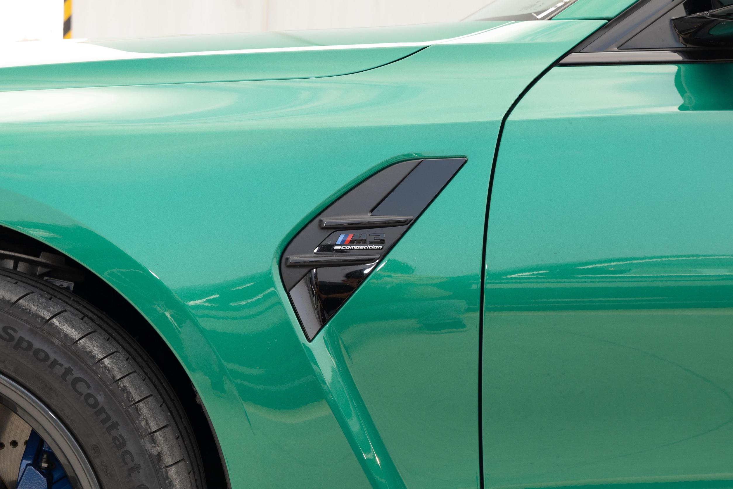 宝马M3 2023款 M3四门轿车 雷霆版图片_宝马_31/84张图片_汽车外观图库_懂车帝