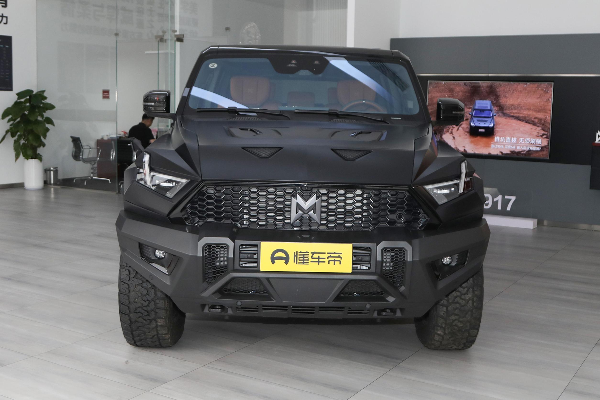 猛士917 2023款 增程版图片_猛士_1/158张图片_汽车外观图库_懂车帝