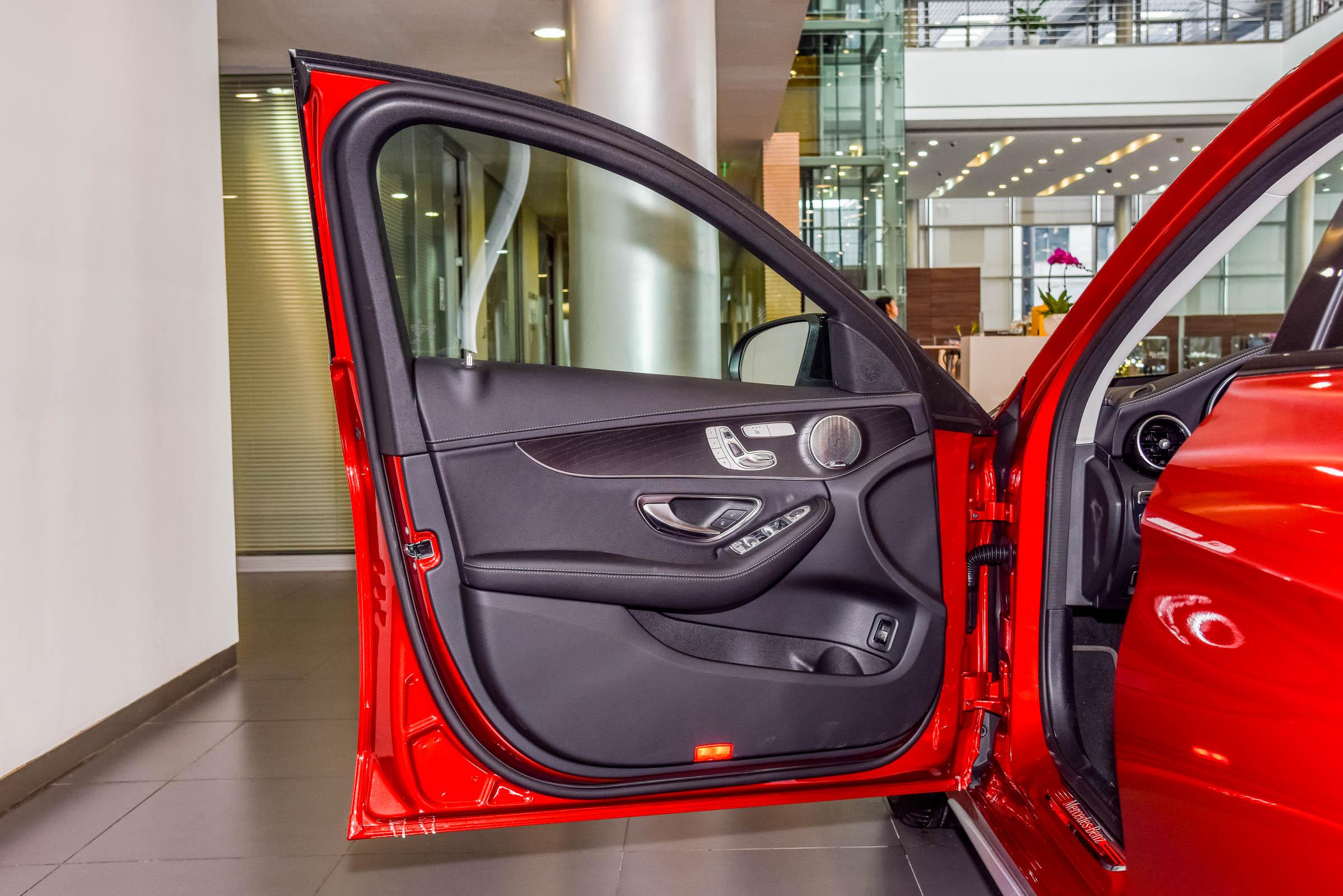 奔驰C级 2021款 C 260 L 运动星耀臻藏版图片_奔驰_3/53张图片_汽车空间图库_懂车帝