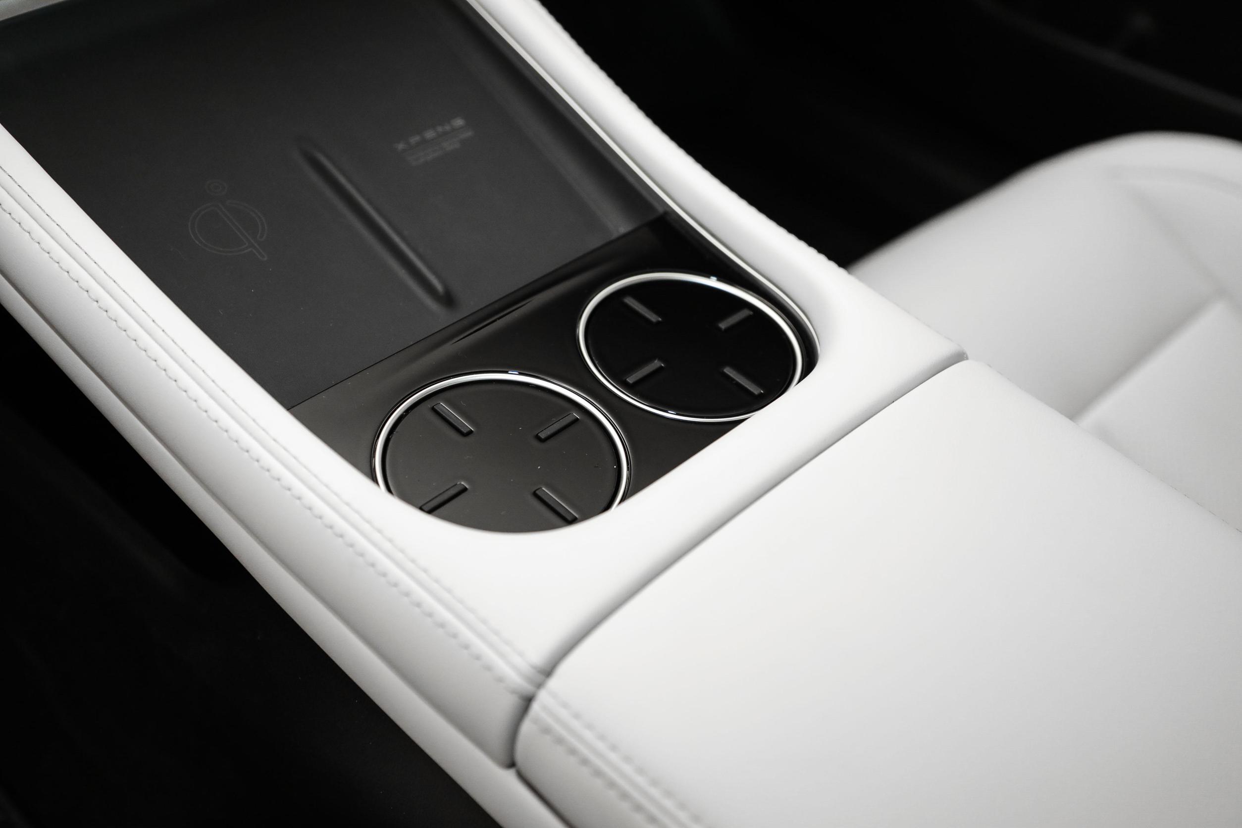 小鹏P7 2023款 P7i 702 Max图片_小鹏汽车_12/37张图片_汽车空间图库_懂车帝