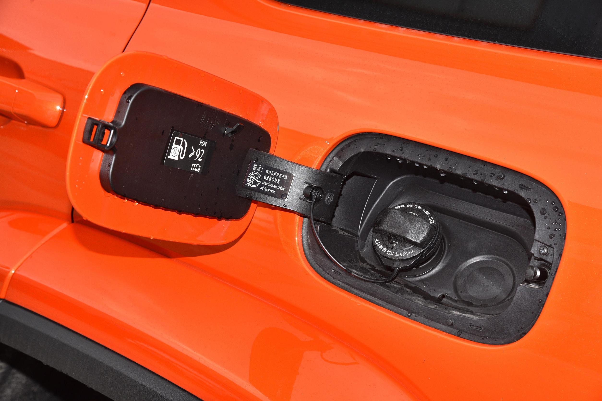 坦克300 Hi4-T 2024款 2.0T 标准型图片_坦克_31/164张图片_汽车外观图库_懂车帝