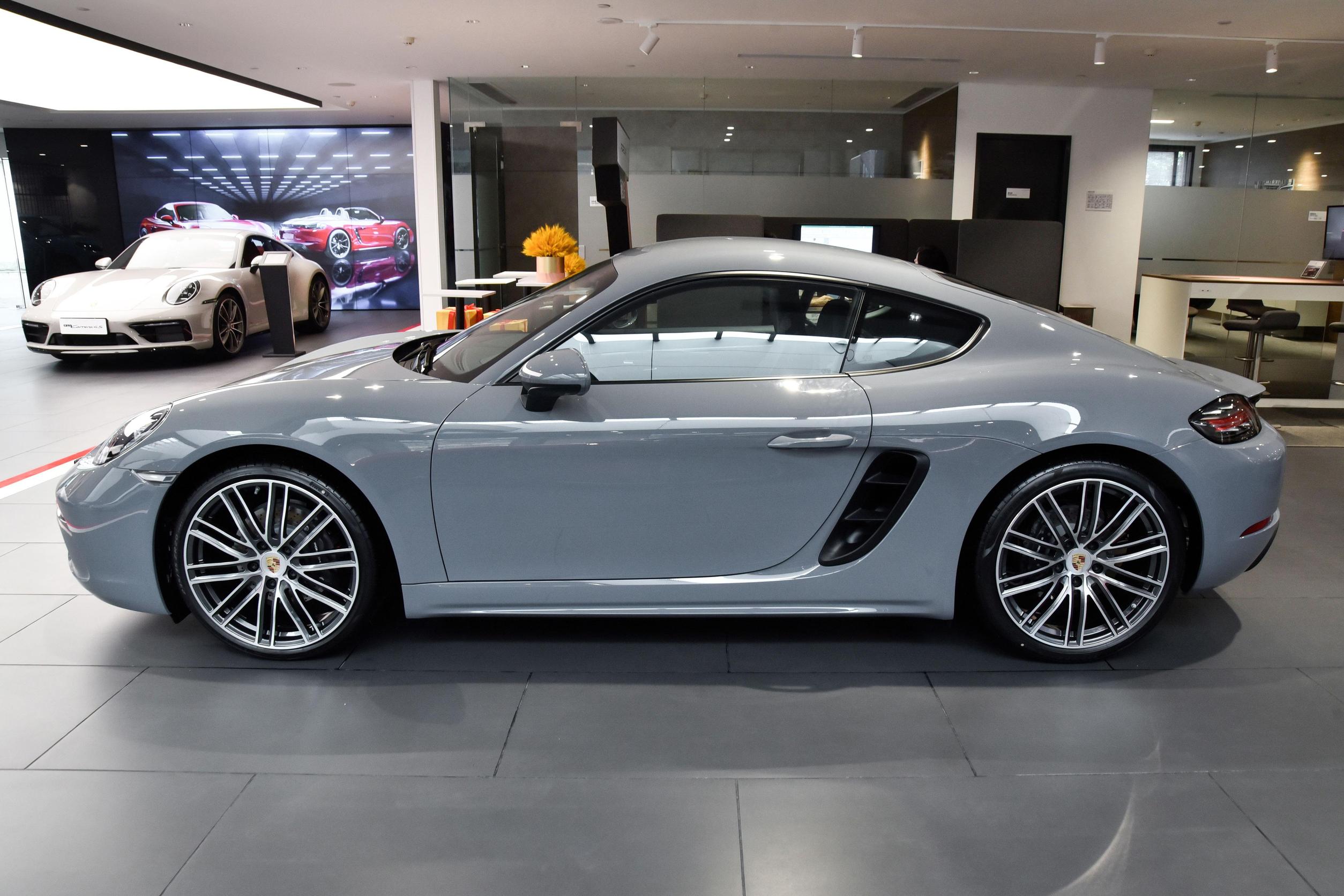 保时捷718 2023款 Cayman 2.0T图片_保时捷_81/145张图片_汽车外观图库_懂车帝