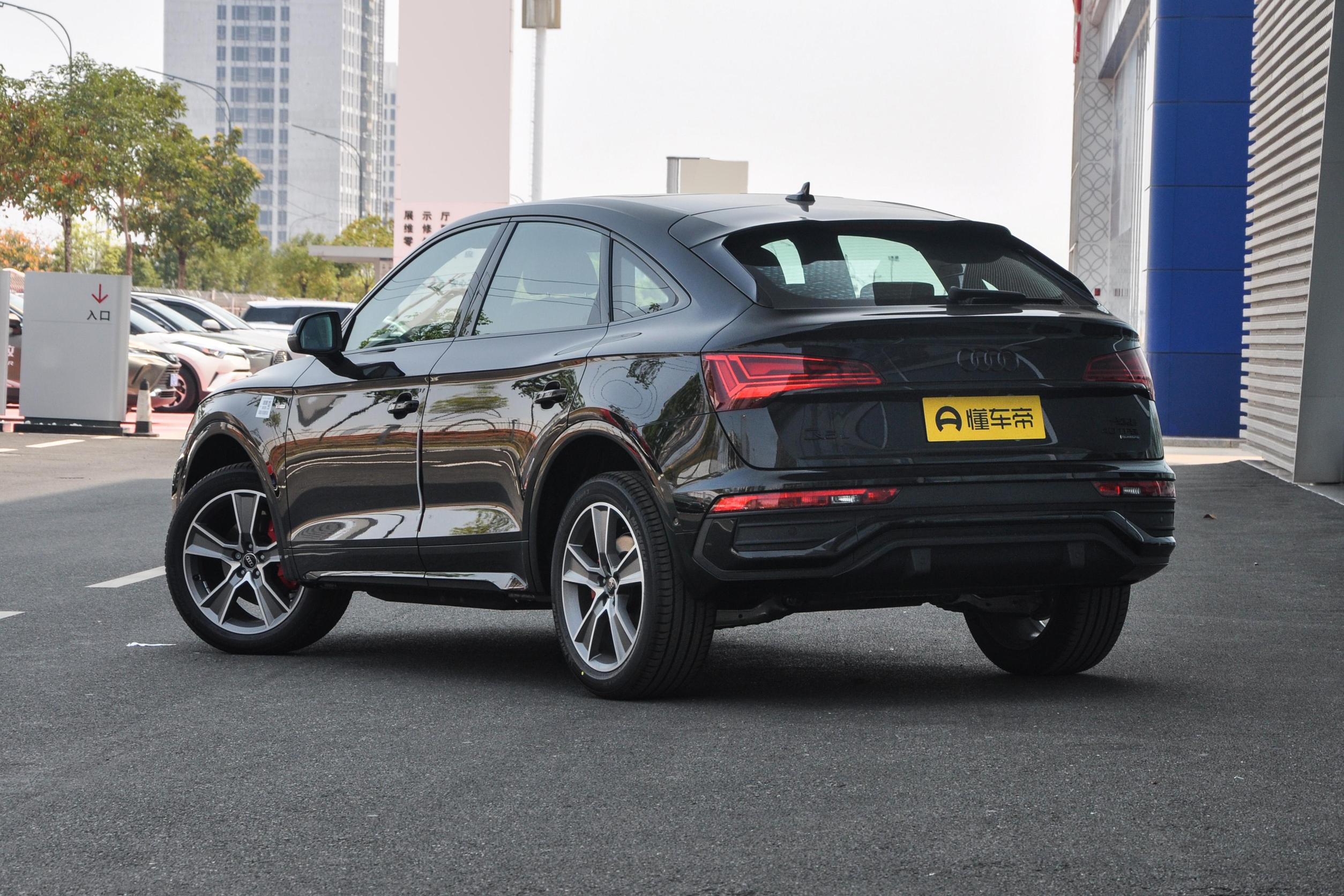 奥迪Q5L Sportback 2022款 改款 40 TFSI 豪华型图片_奥迪_22/63张图片_汽车外观图库_懂车帝