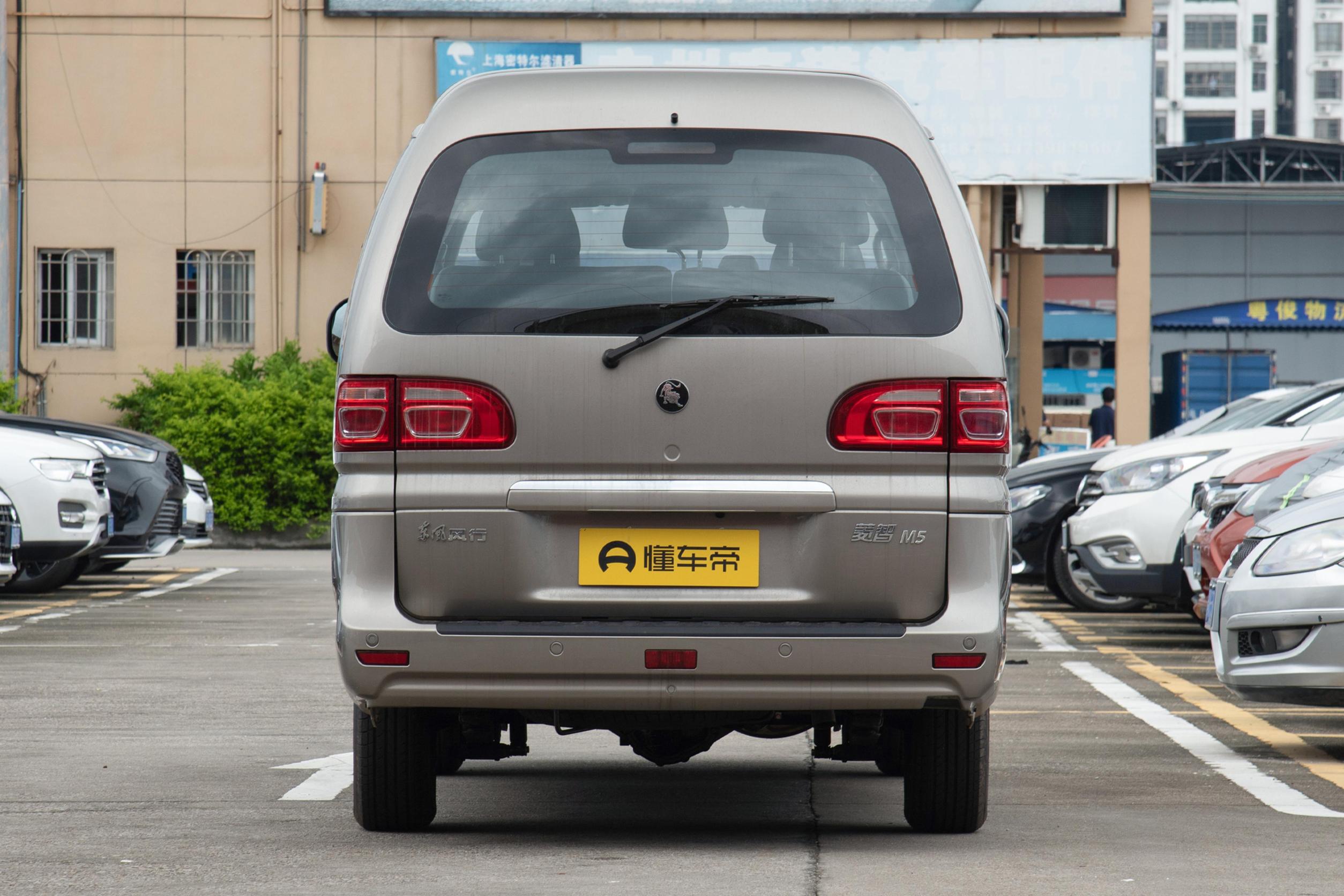 菱智 2024款 M5L 1.5T 豪华型7座图片_东风风行_10/58张图片_汽车外观图库_懂车帝