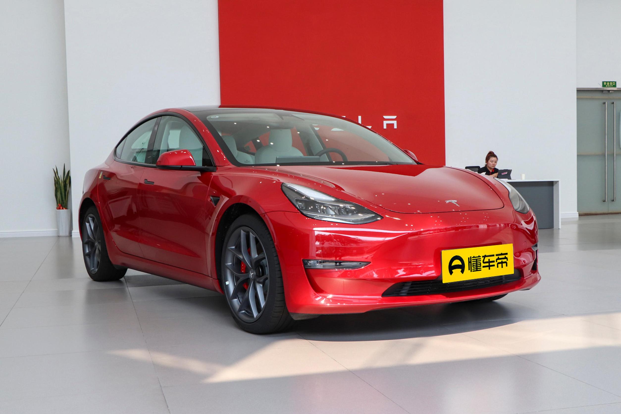 Model 3 2021款 Performance高性能全轮驱动版 3D3/3D6图片_特斯拉_12/52张图片_汽车外观图库_懂车帝