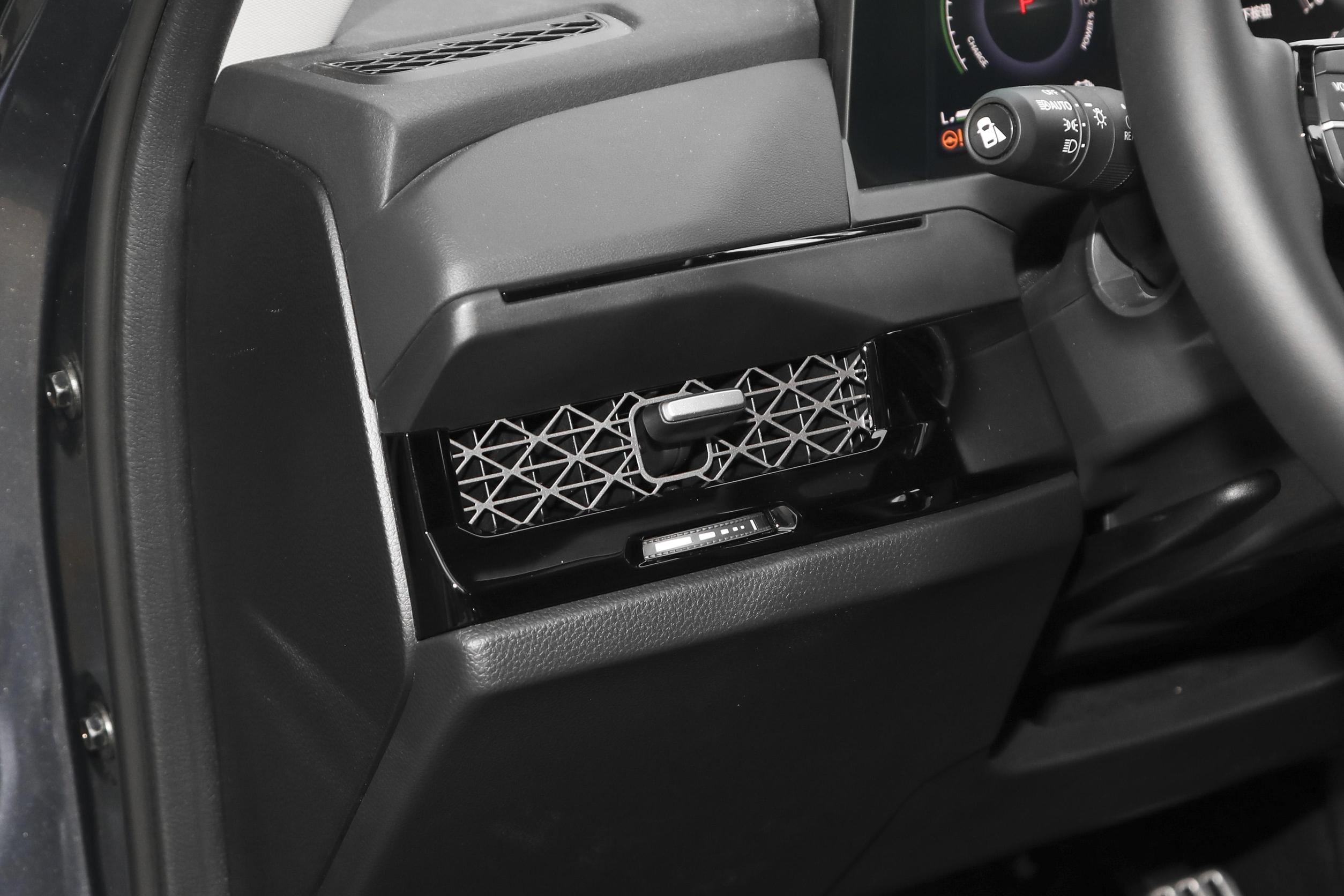 雅阁 PHEV 2023款 e:PHEV 旗舰版图片_本田_3/102张图片_汽车内饰图库_懂车帝