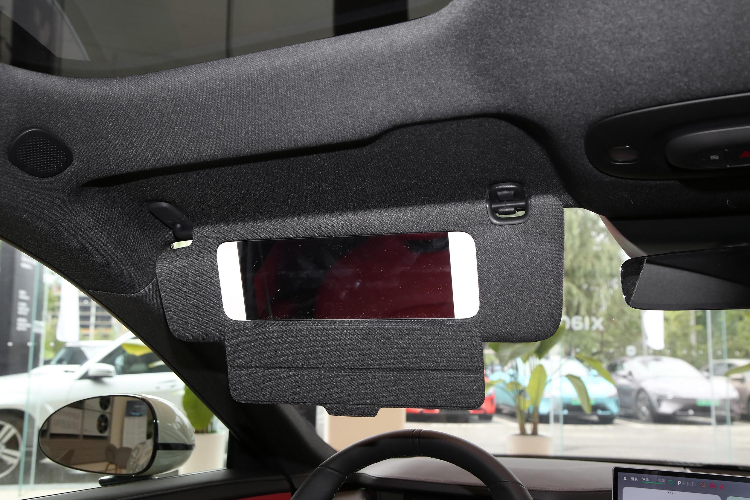 小米SU7壁纸_小米SU7_小米SU7空间图片_3/297张图片_小米SU7/整车空间图片_懂车帝