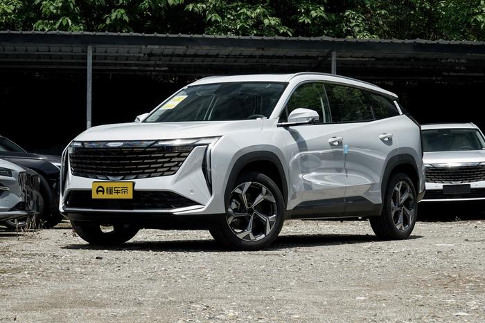 博越L2024款 1.5TD DCT尊贵版_博越L_懂车帝