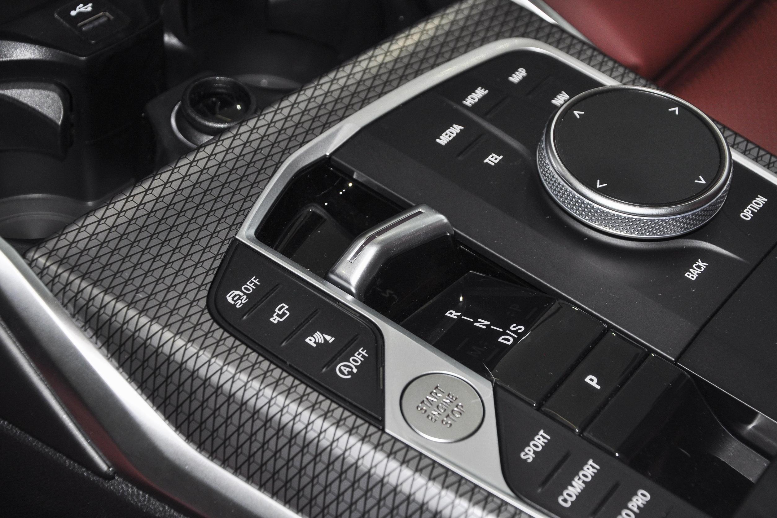 宝马3系 2023款 325Li M运动曜夜套装图片_宝马_3/52张图片_汽车内饰图库_懂车帝