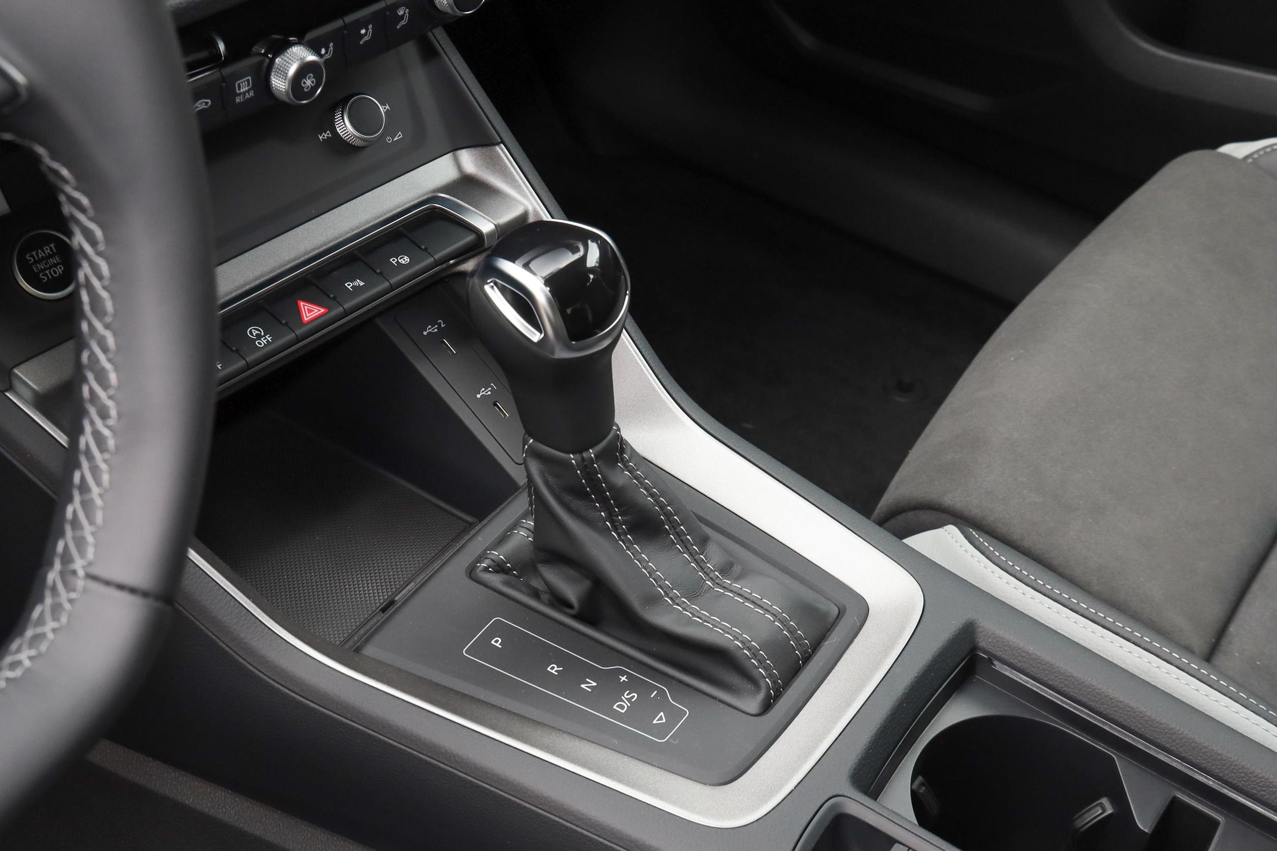 奥迪Q3 2023款 35 TFSI 时尚动感型(1.5T)图片_奥迪_24/53张图片_汽车内饰图库_懂车帝