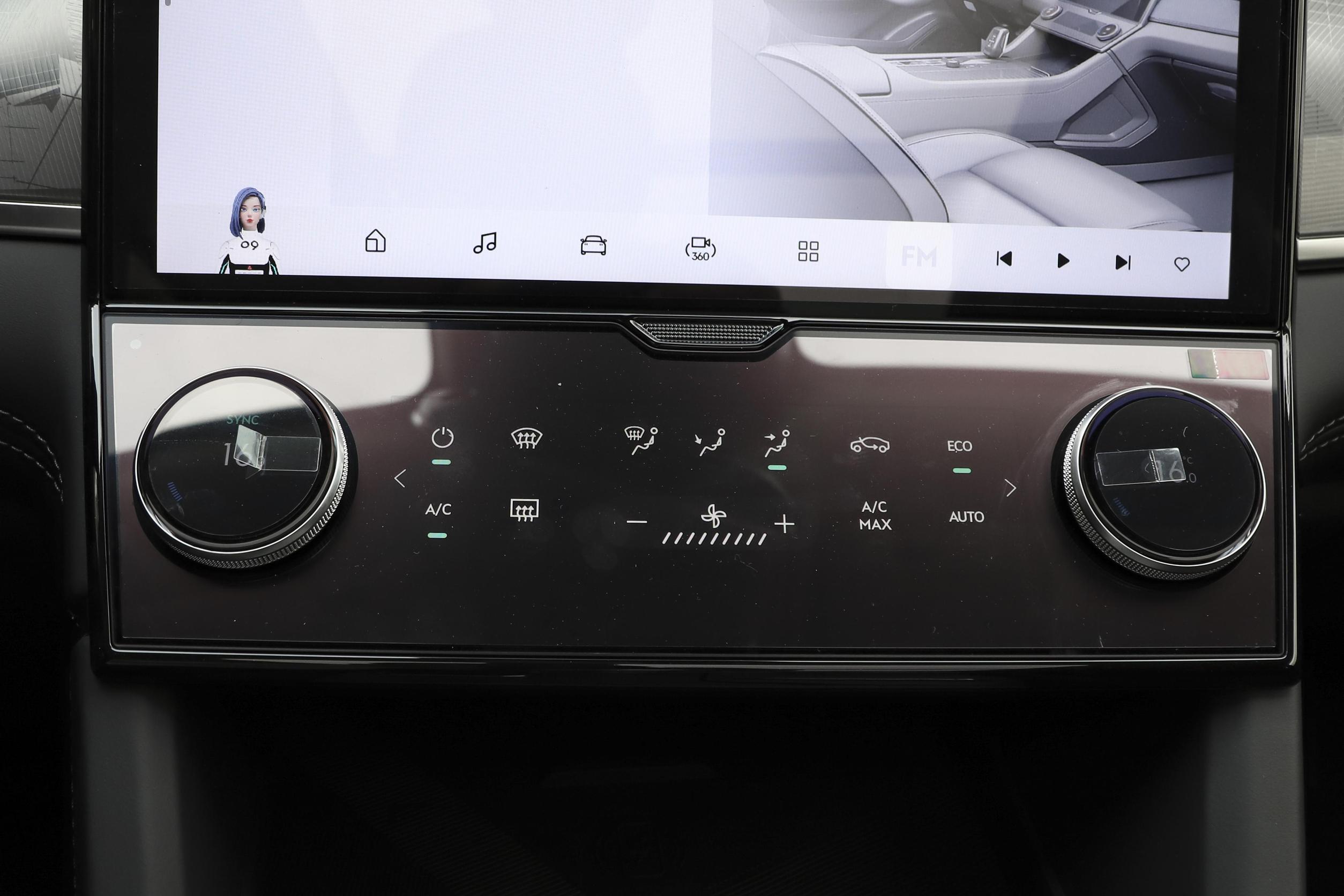 领克09 2021款 2.0T Pro 七座图片_领克_1/35张图片_汽车内饰图库_懂车帝