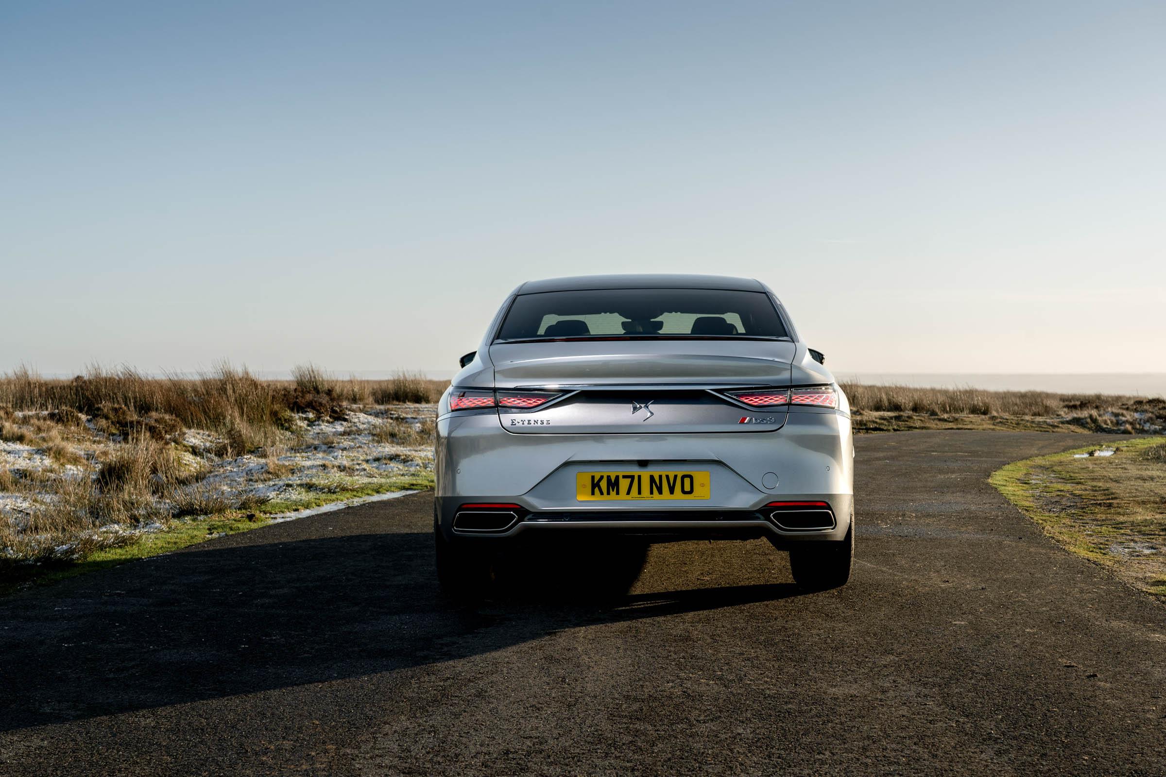 DS 9 PHEV(海外) 2023款 E-TENSE 225 Performance Line 英国版图片_DS_1/110张图片_汽车官方图库_懂车帝