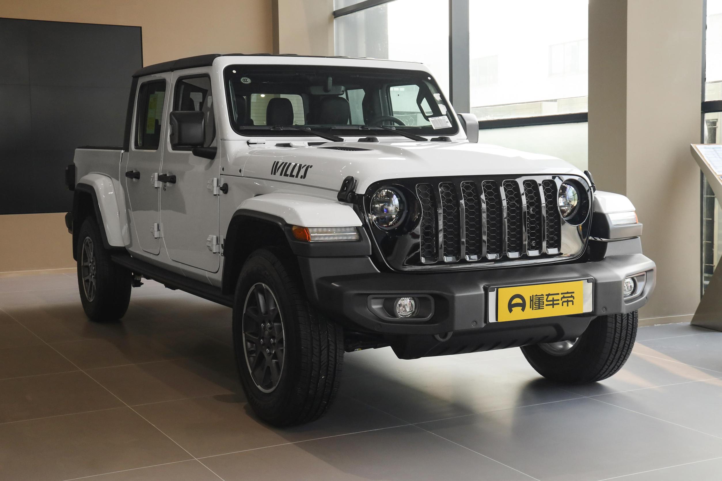 角斗士 2023款 3.6L Overland图片_Jeep_7/187张图片_汽车外观图库_懂车帝
