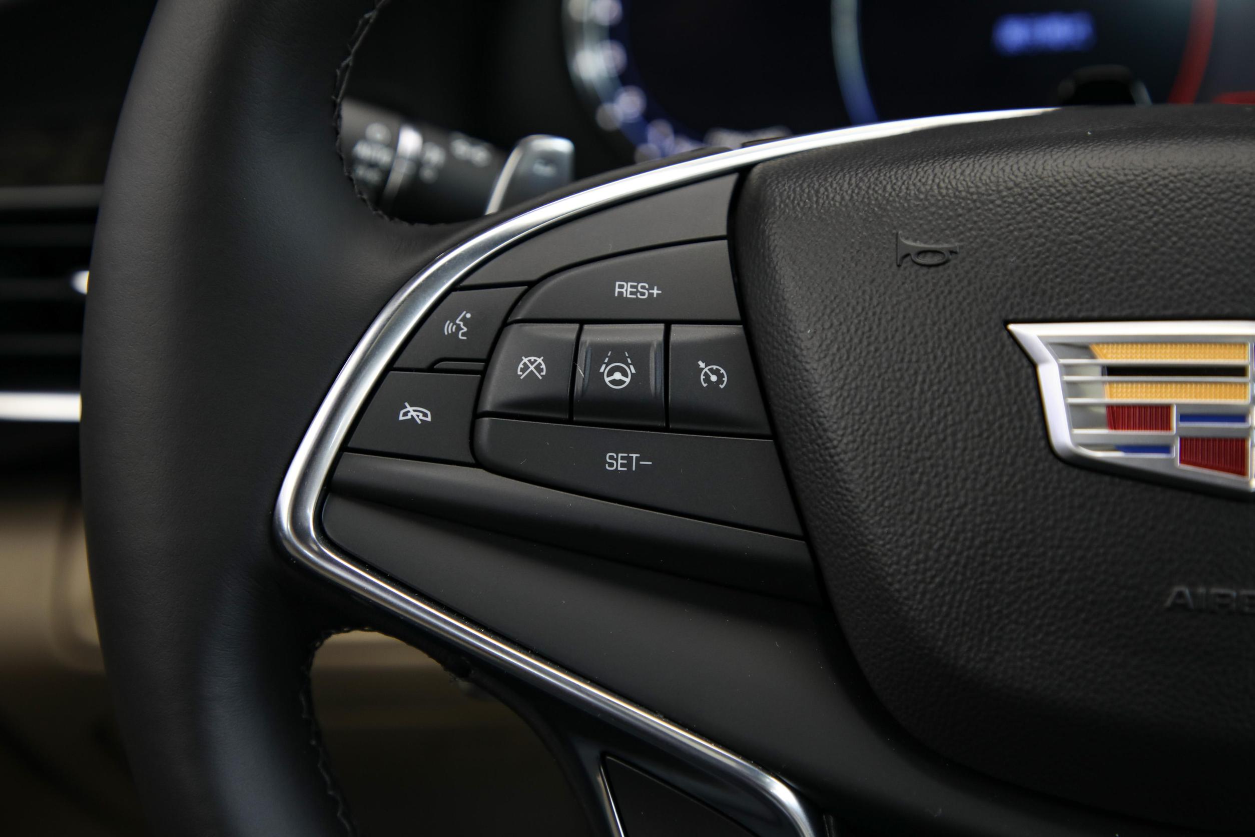 凯迪拉克CT6 2022款 28T 120周年限量版图片_凯迪拉克_31/75张图片_汽车内饰图库_懂车帝