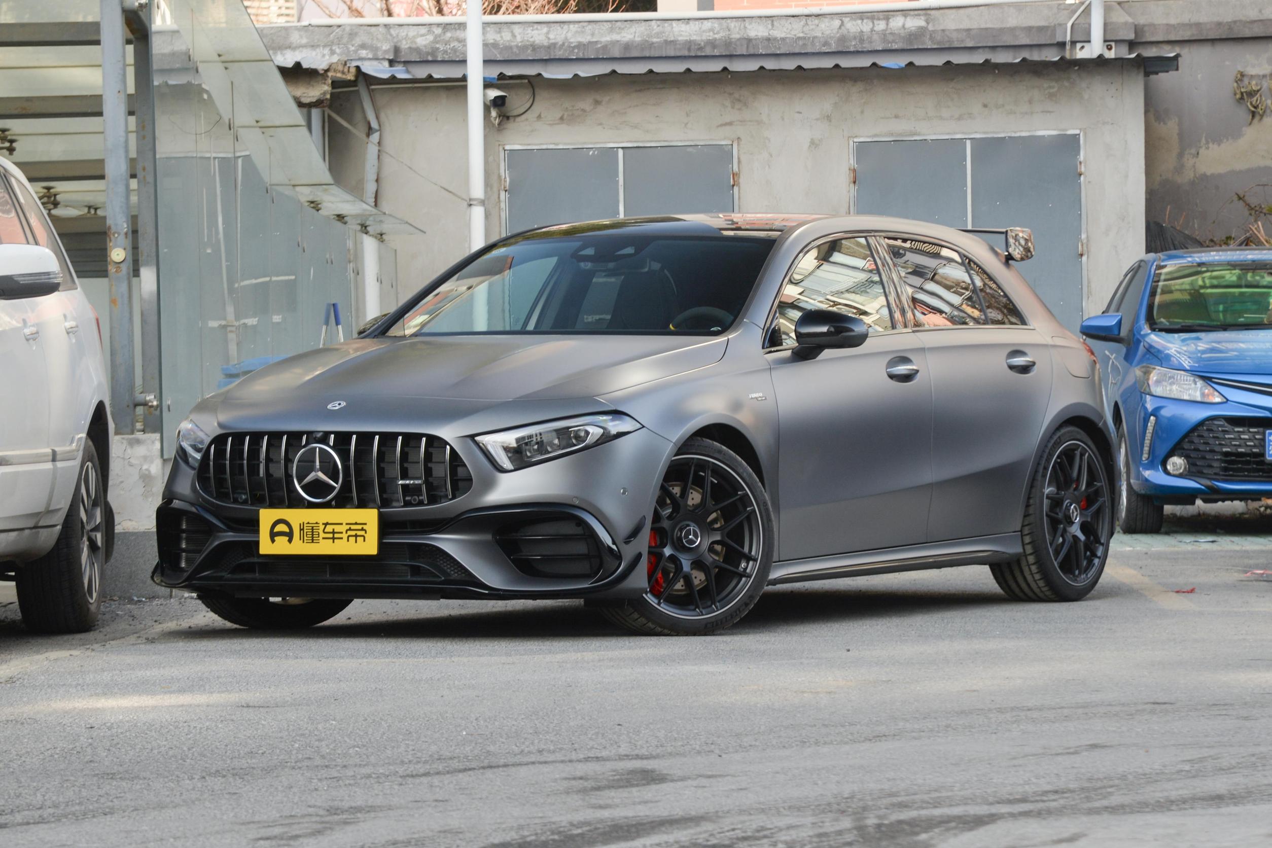 奔驰A级AMG(进口) 2023款 AMG A 45 S 4MATIC+图片_奔驰_2/54张图片_汽车外观图库_懂车帝