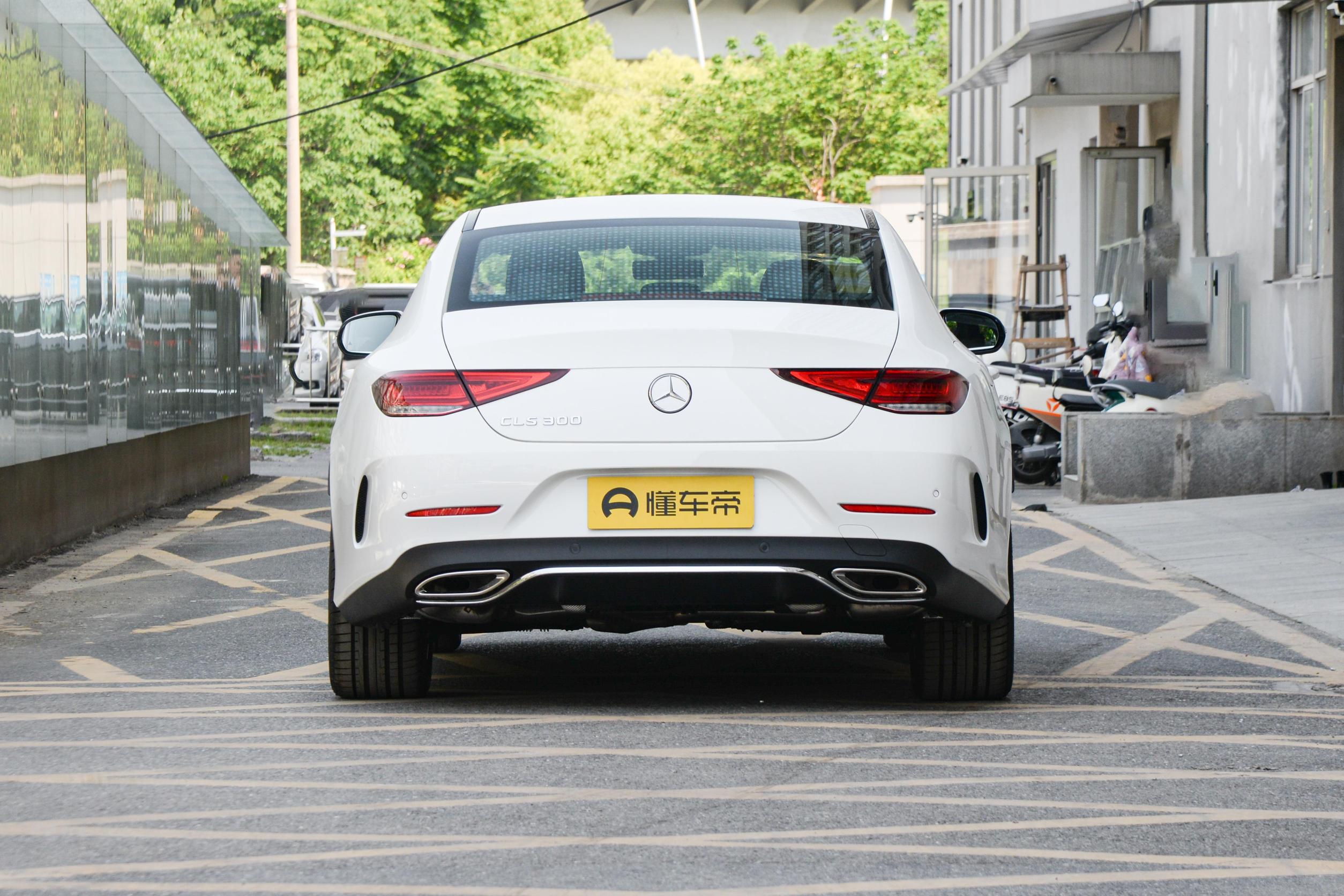 奔驰CLS 2023款 改款 CLS 300 动感型图片_奔驰_3/53张图片_汽车外观图库_懂车帝