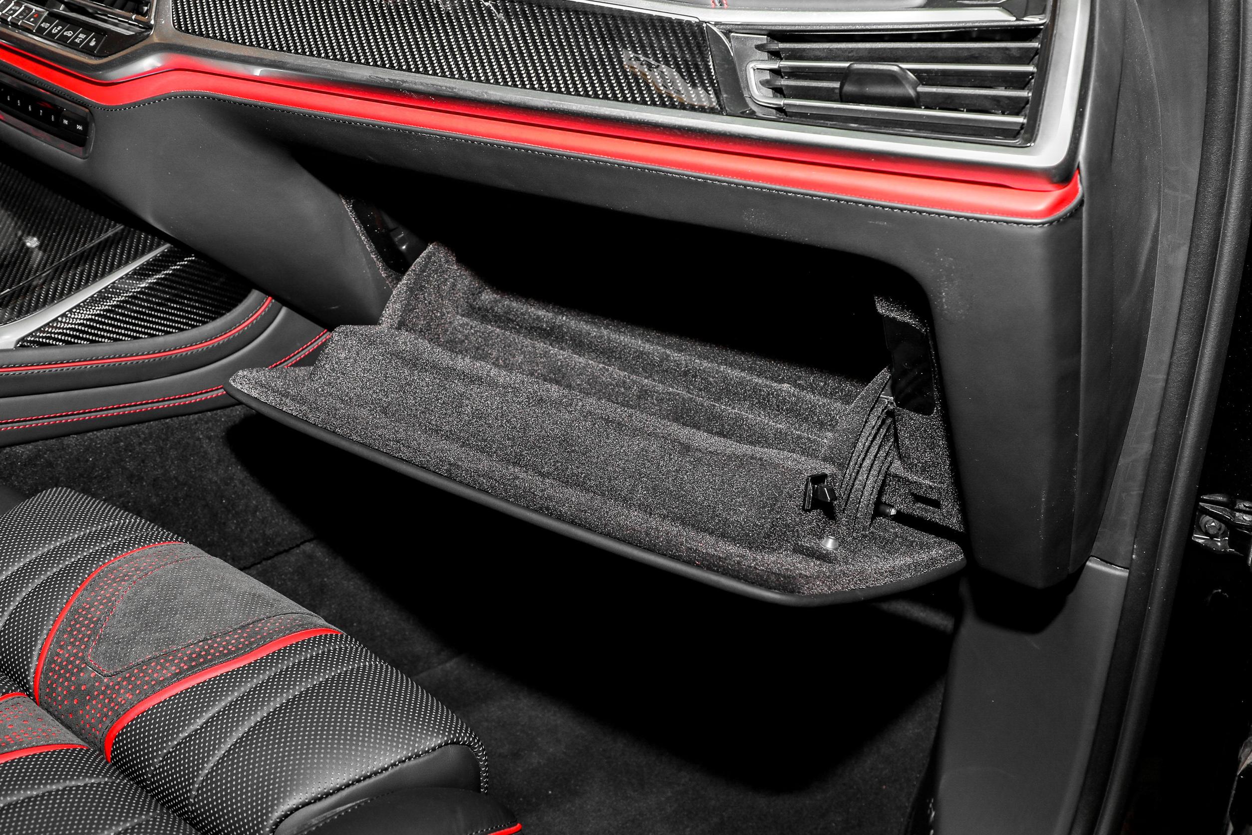 LUMMA CLR X7 2023款 3.0T 泰坦图片_LUMMA_2/35张图片_汽车内饰图库_懂车帝