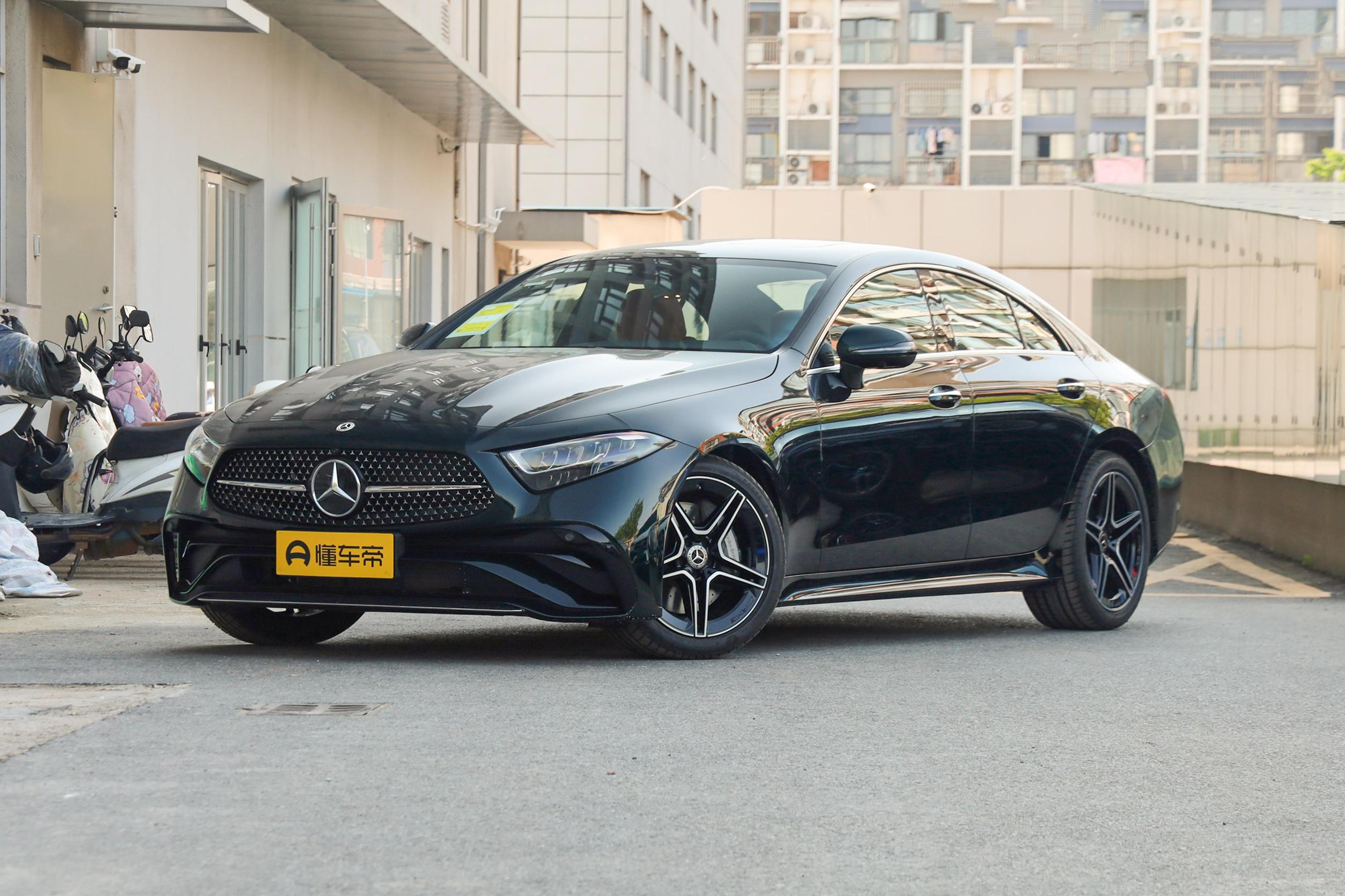 奔驰CLS 2023款 改款 CLS 300 豪华型图片_奔驰_1/80张图片_汽车外观图库_懂车帝
