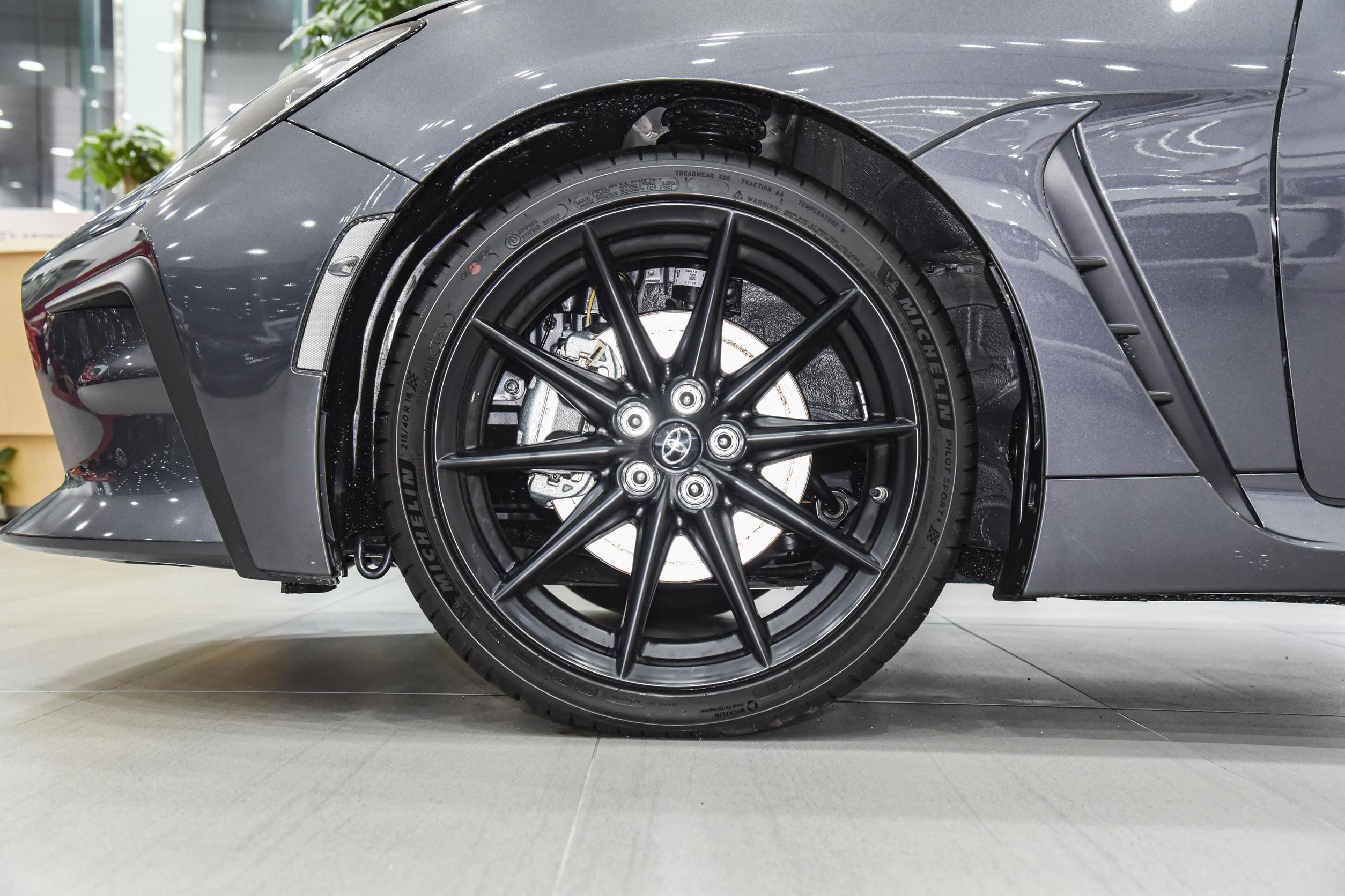 丰田86 2022款 GR 86 2.4L 手动基本型图片_丰田_3/122张图片_汽车外观图库_懂车帝