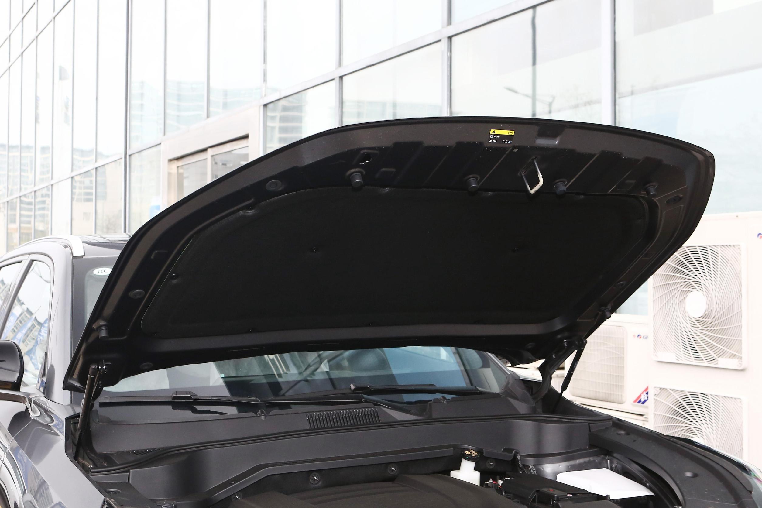 长安欧尚Z6 2023款 蓝鲸 2.0T 自动智行型图片_长安欧尚_1/112张图片_汽车外观图库_懂车帝