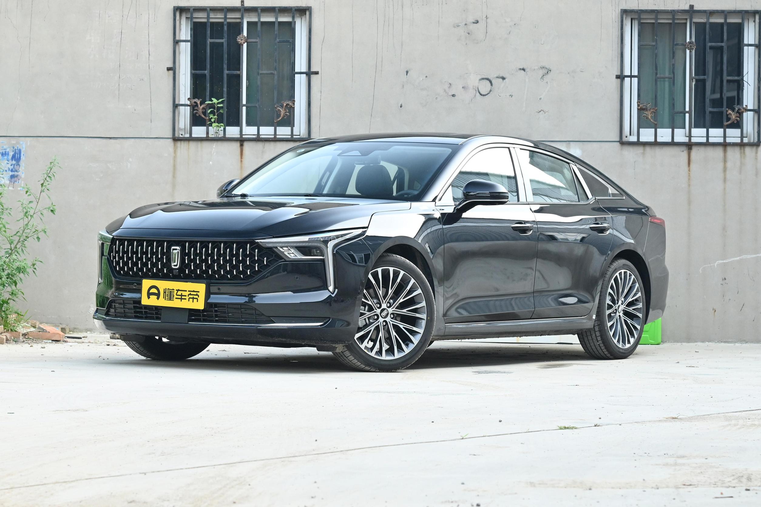 奔腾B70 2022款 第三代 2.0T 自动智享型图片_奔腾_8/64张图片_汽车外观图库_懂车帝