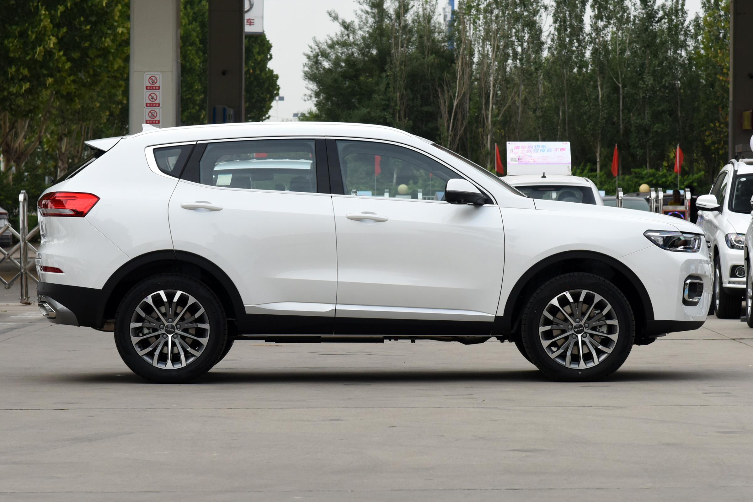 哈弗H6 2020款 1.5GDIT 自动铂金冠军版图片_哈弗_1/59张图片_汽车外观图库_懂车帝