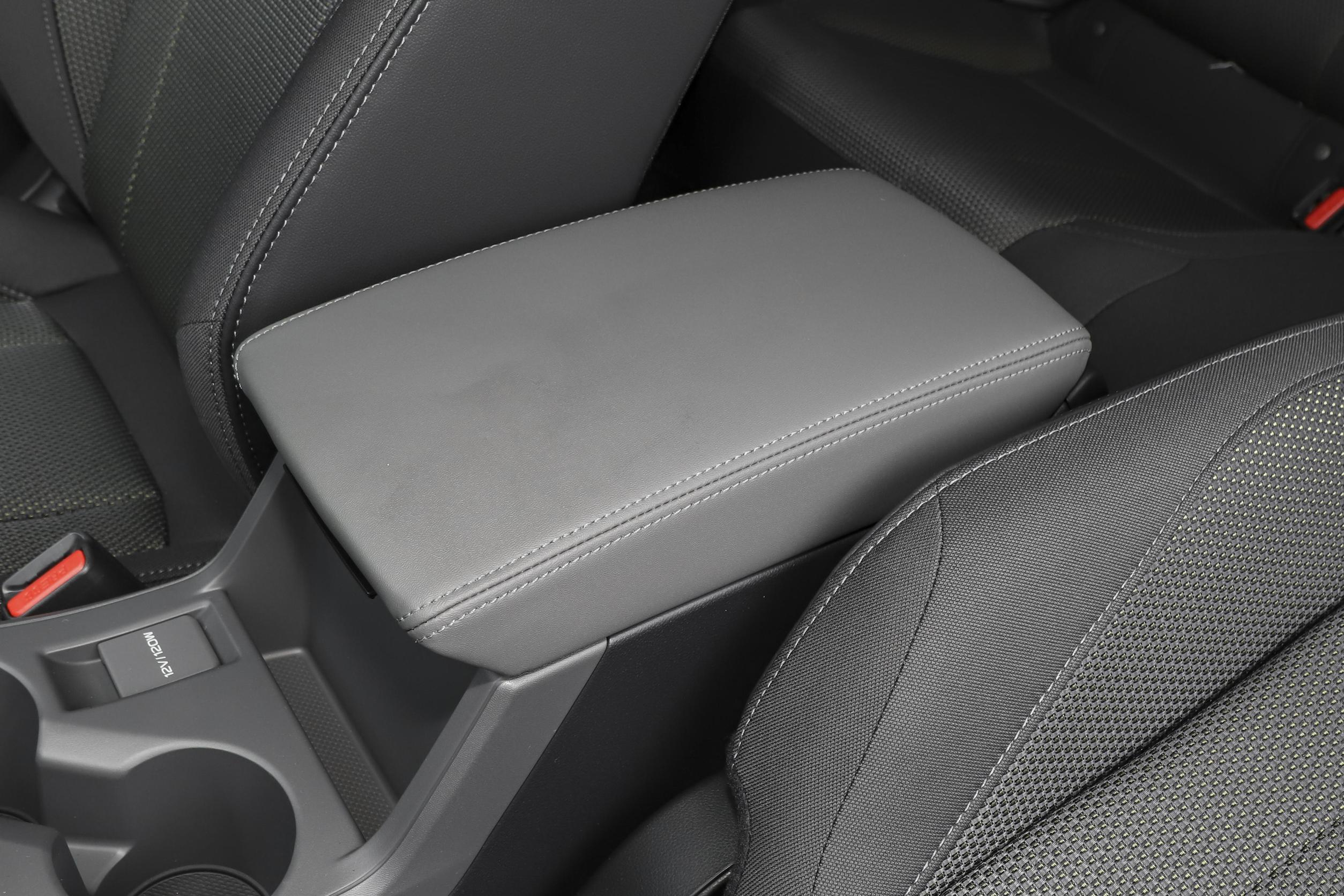 CROSSTREK旭豹 2024款 2.5i AWD精英版EyeSight图片_斯巴鲁_31/67张图片_汽车空间图库_懂车帝