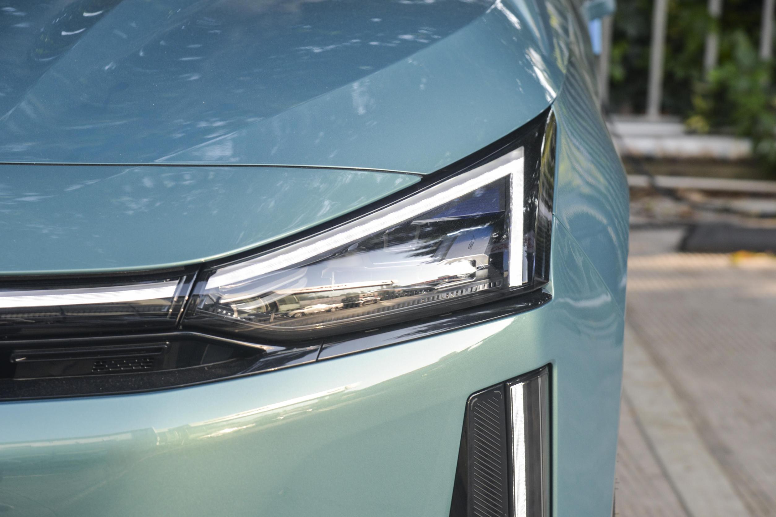 银河L6 2023款 1.5T DHT 125km 星舰图片_吉利银河_1/152张图片_汽车外观图库_懂车帝