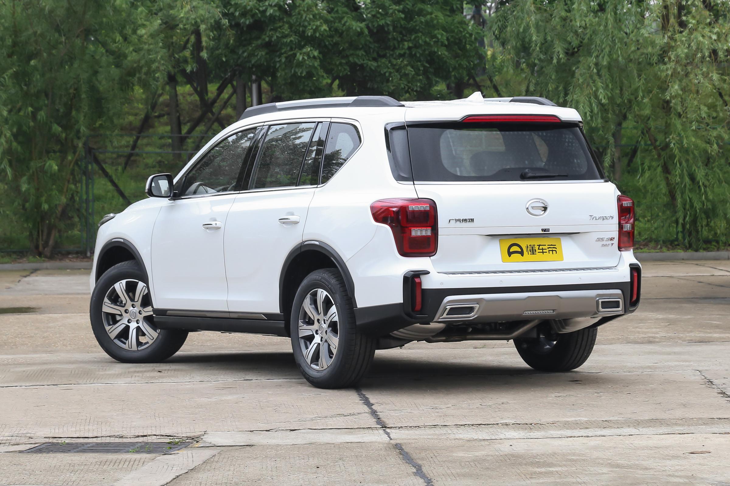 传祺GS8 2020款 GS8S 390T 两驱豪华版图片_广汽传祺_14/112张图片_汽车外观图库_懂车帝