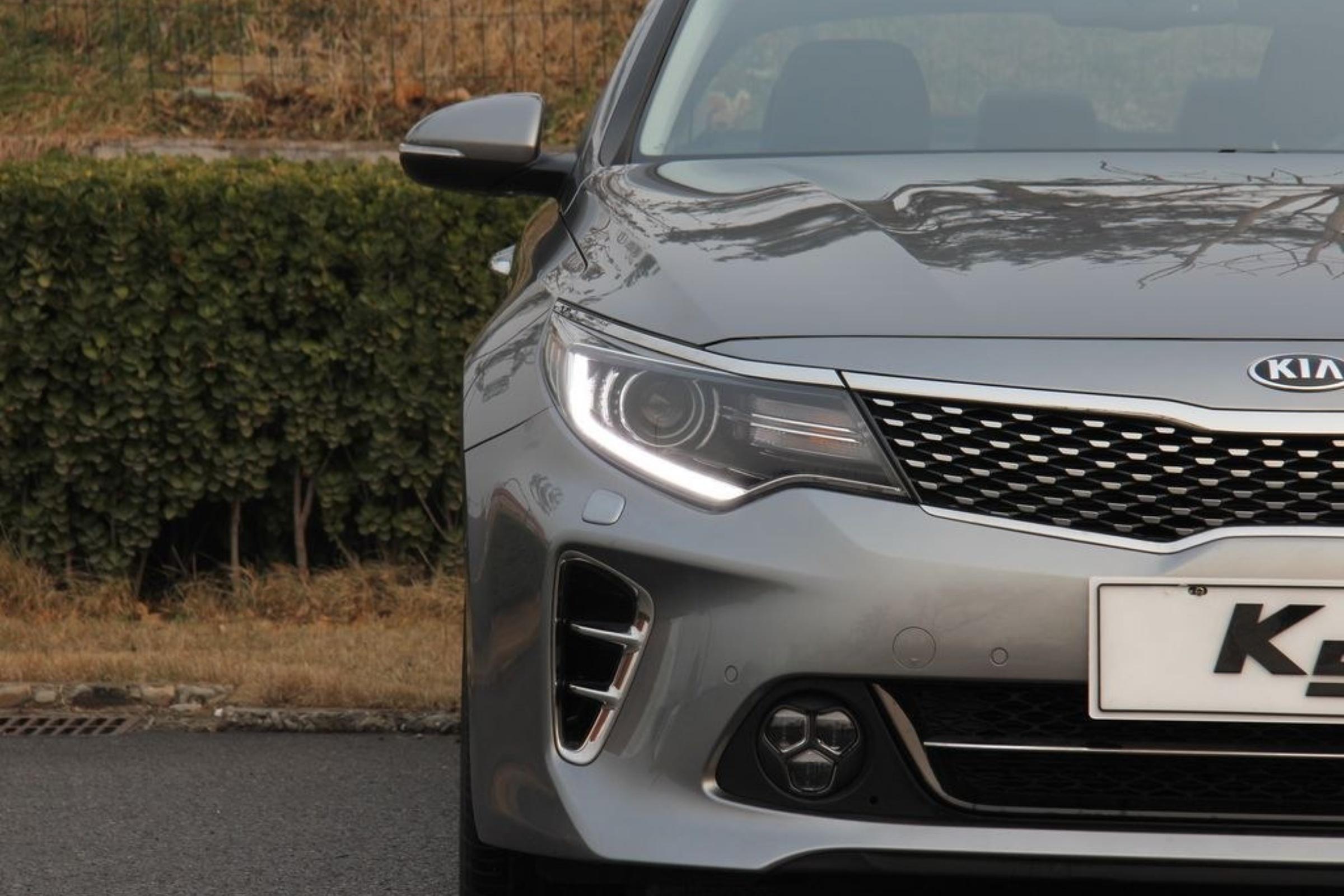 起亚K5 2016款 2.0T 自动PRM图片_起亚_5/31张图片_汽车外观图库_懂车帝