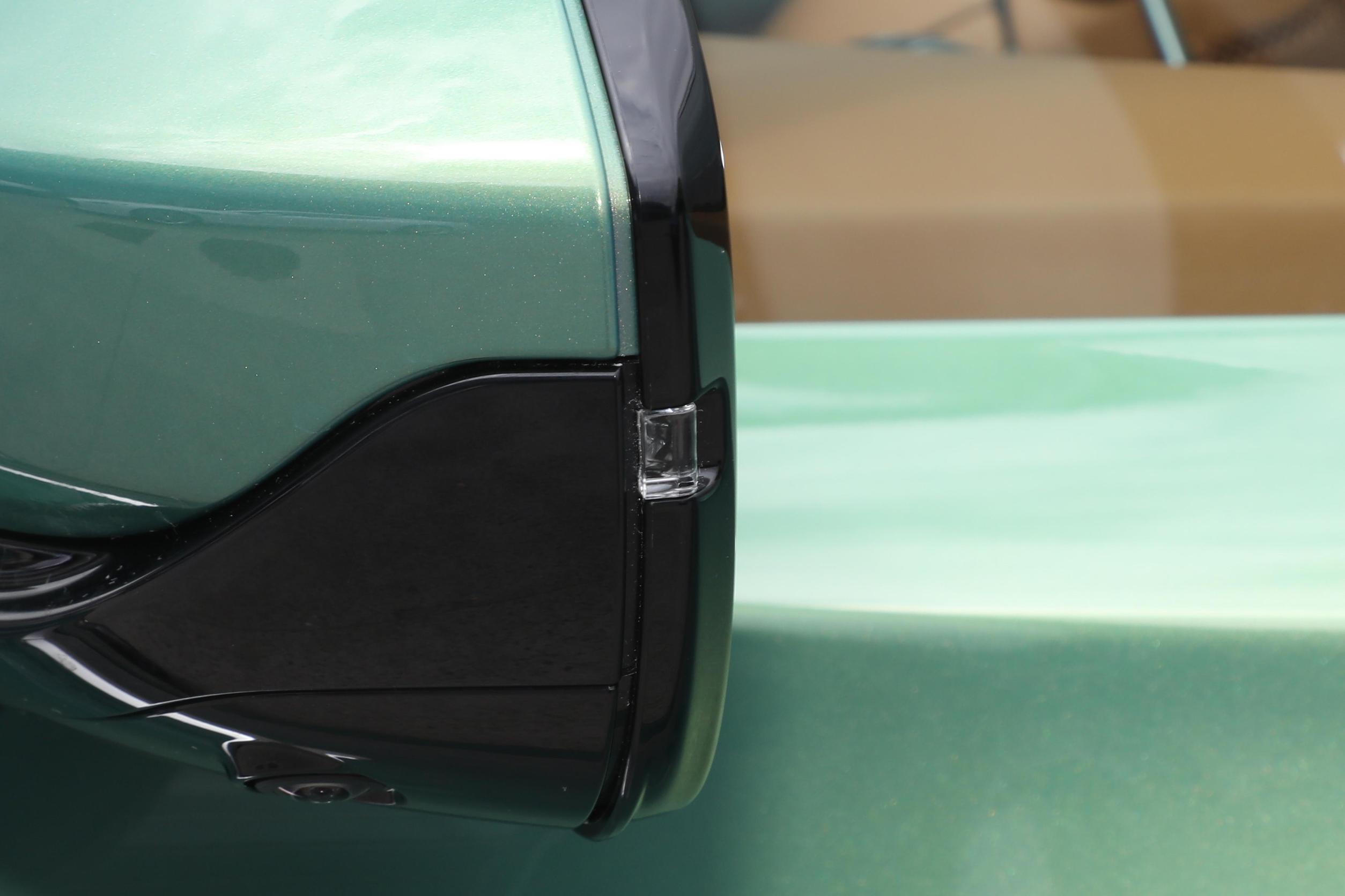 阿斯顿·马丁DBX 2024款 4.0T V8图片_阿斯顿·马丁_4/122张图片_汽车外观图库_懂车帝