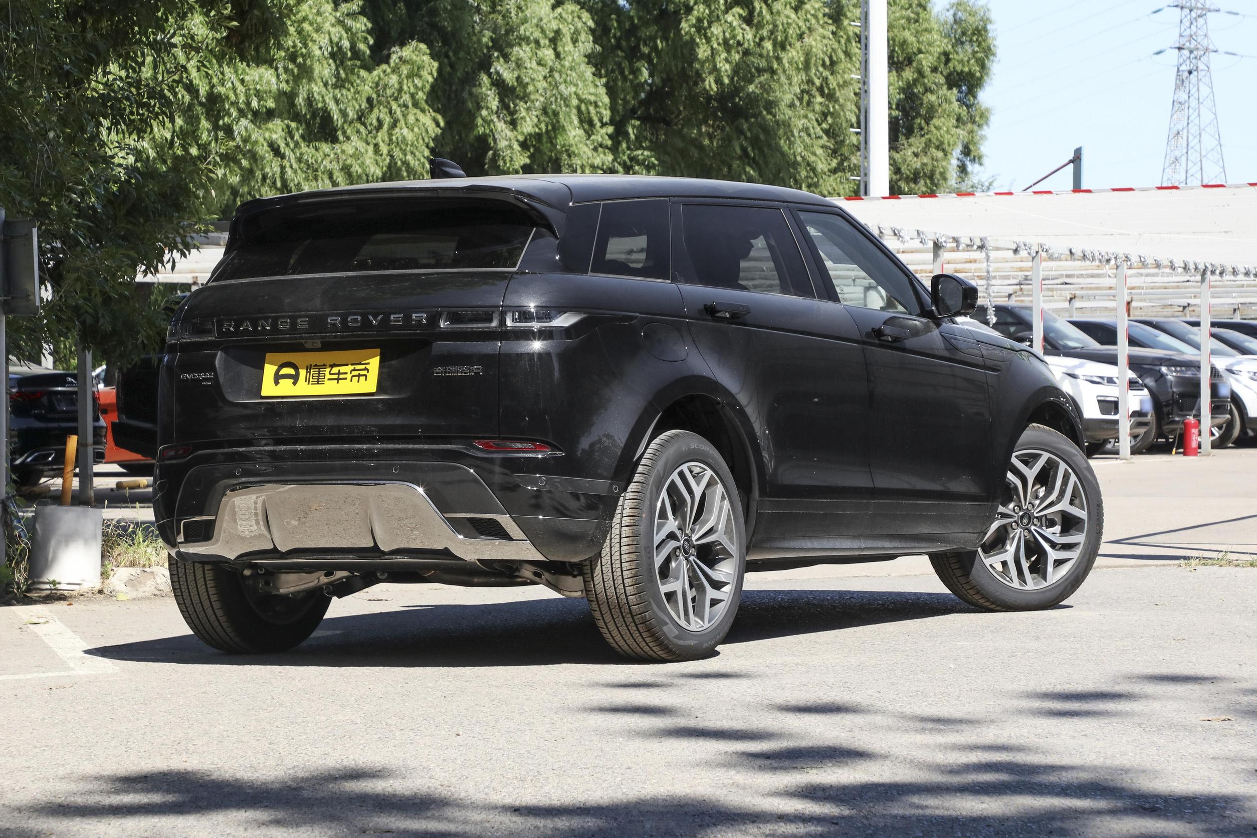 揽胜极光 2022款 极光L 249PS R-Dynamic HSE 奢享版图片_路虎_36/72张图片_汽车外观图库_懂车帝