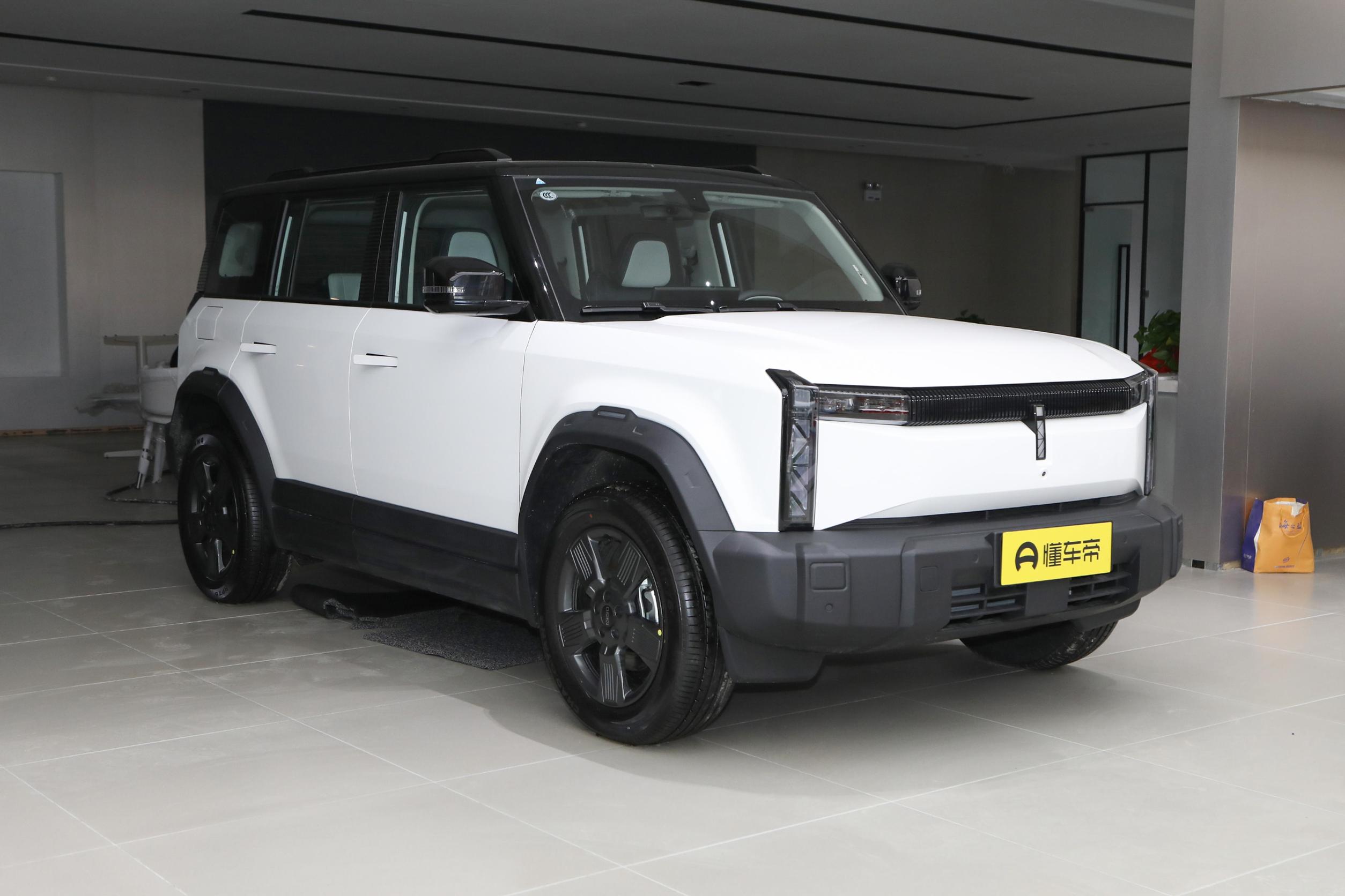 iCAR 03 2024款 两驱 长续航版图片_iCAR_13/58张图片_汽车外观图库_懂车帝