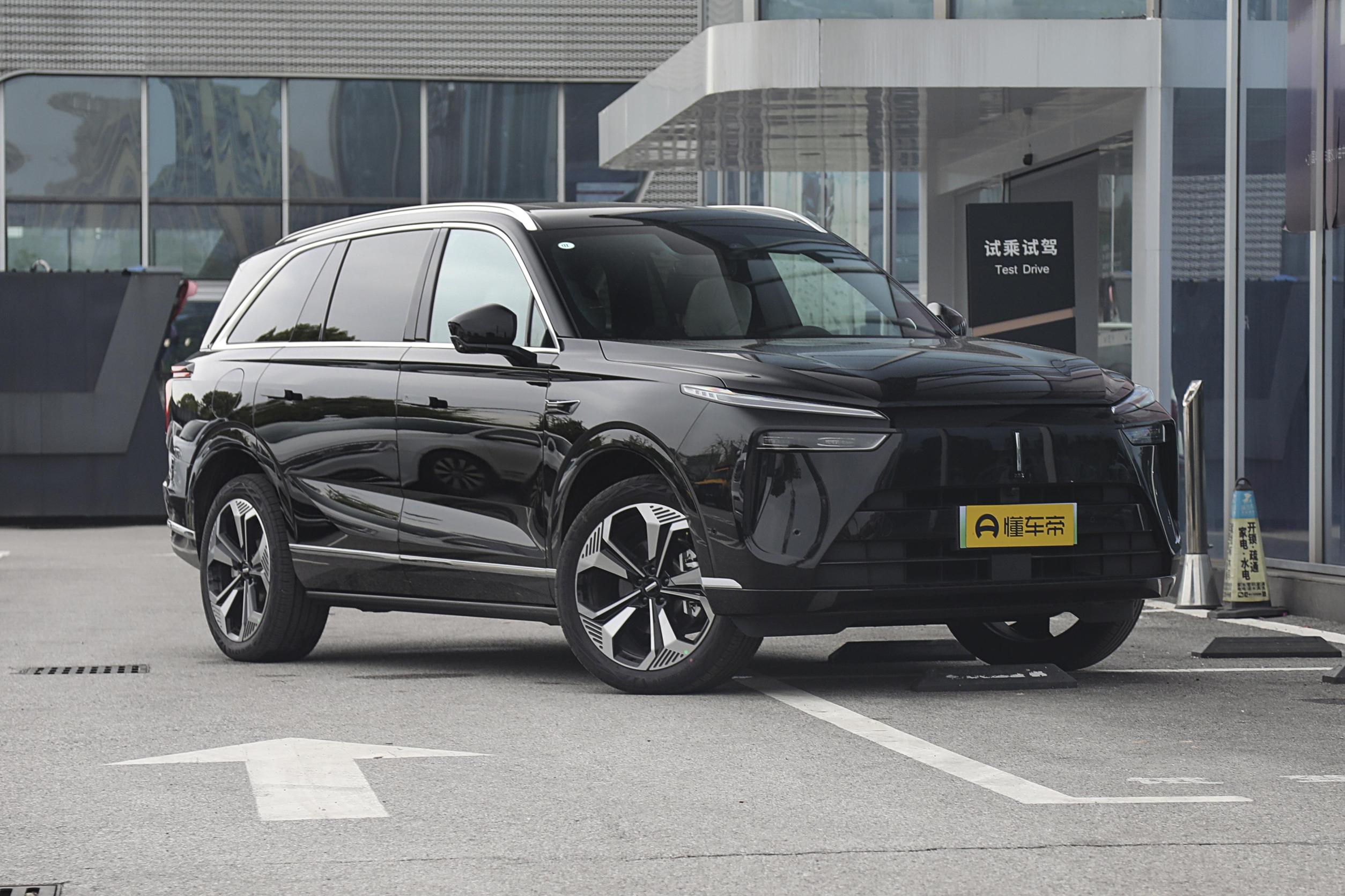 蓝山DHT-PHEV 2023款 四驱超长续航版图片_魏牌_59/219张图片_汽车外观图库_懂车帝