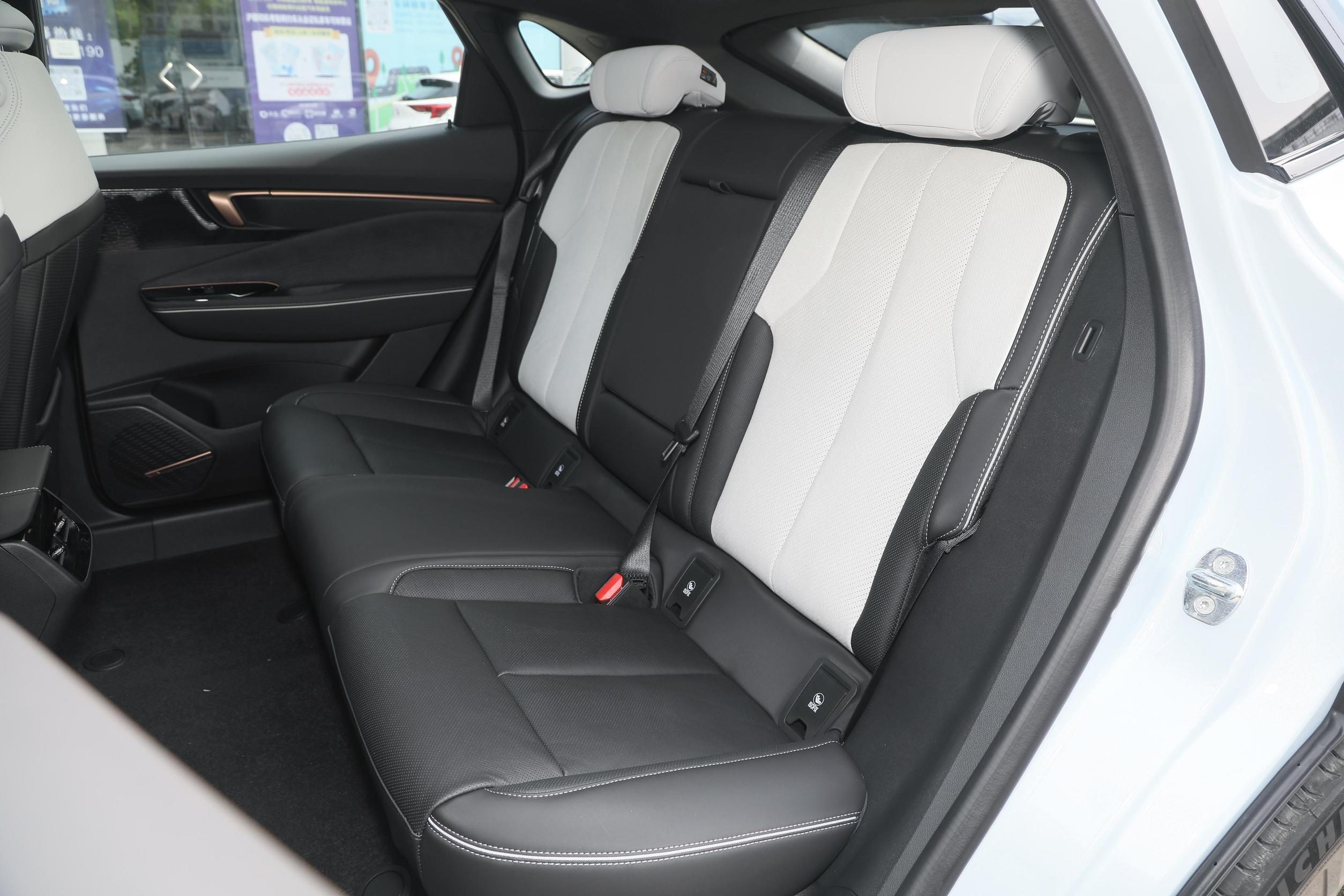 别克E4 2023款 GS版图片_别克_9/134张图片_汽车空间图库_懂车帝