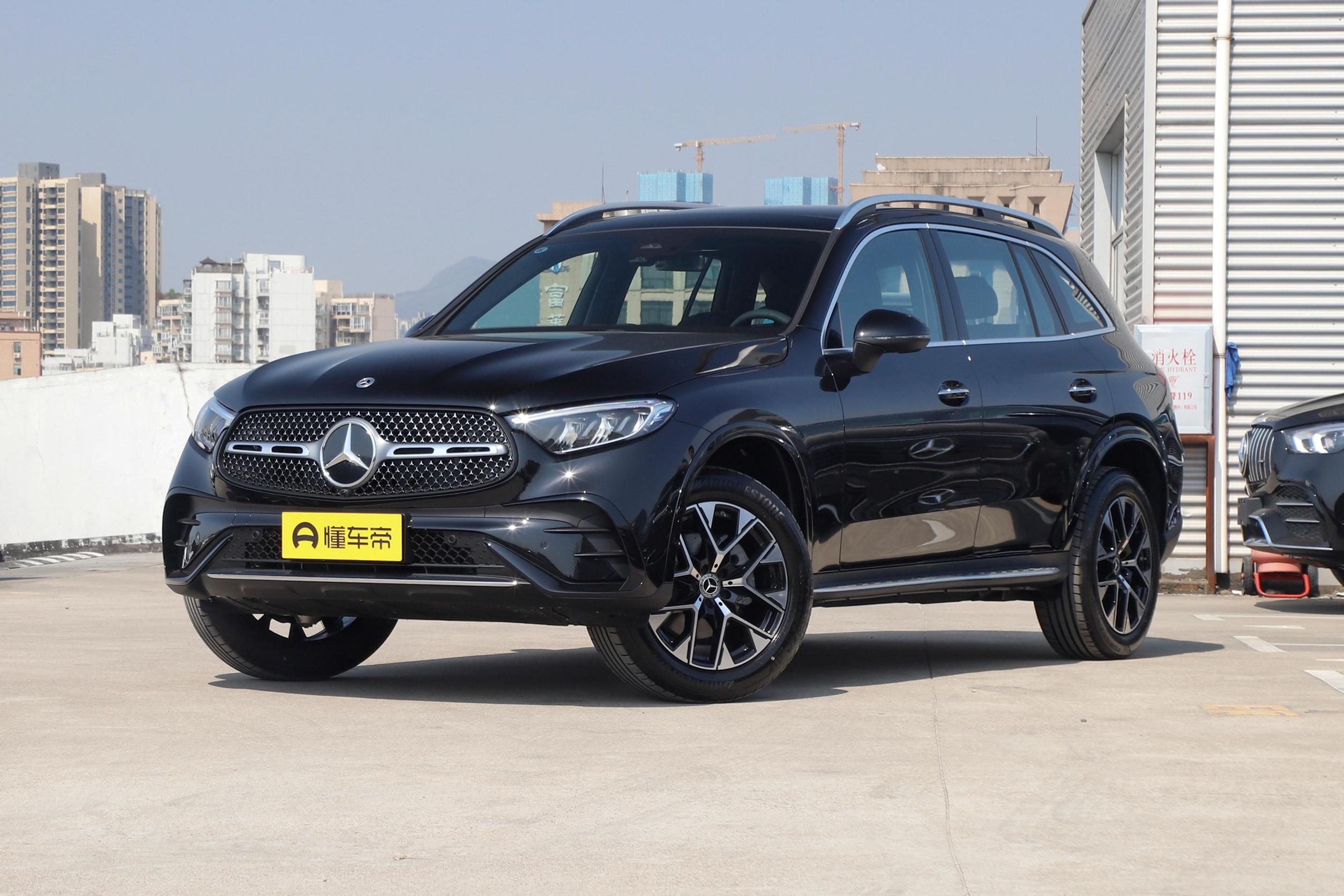 奔驰GLC 2023款 GLC 260 L 4MATIC 动感型 5座图片_奔驰_27/52张图片_汽车外观图库_懂车帝