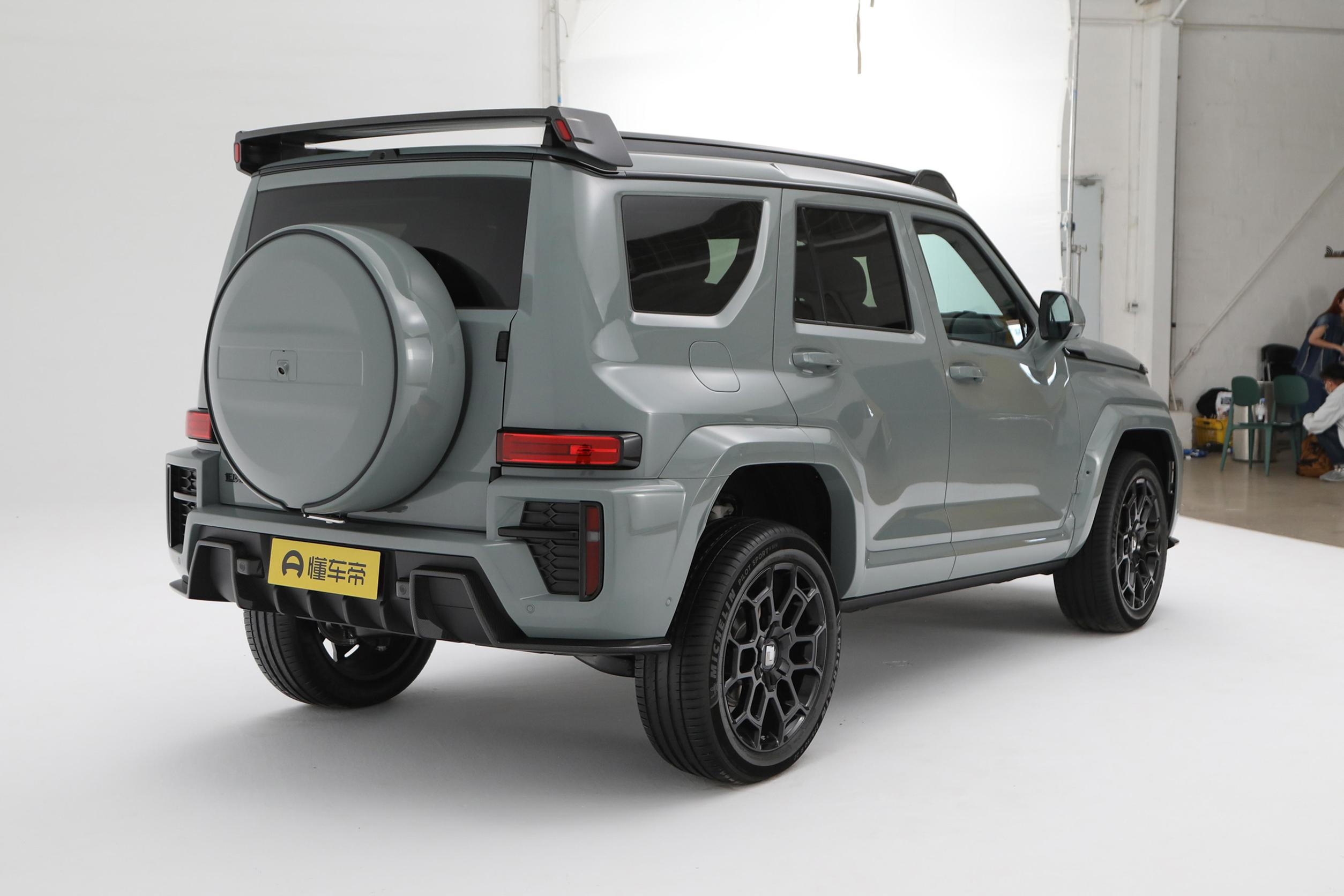 坦克700 Hi4-T 2023款 首发限定版图片_坦克_12/91张图片_汽车外观图库_懂车帝