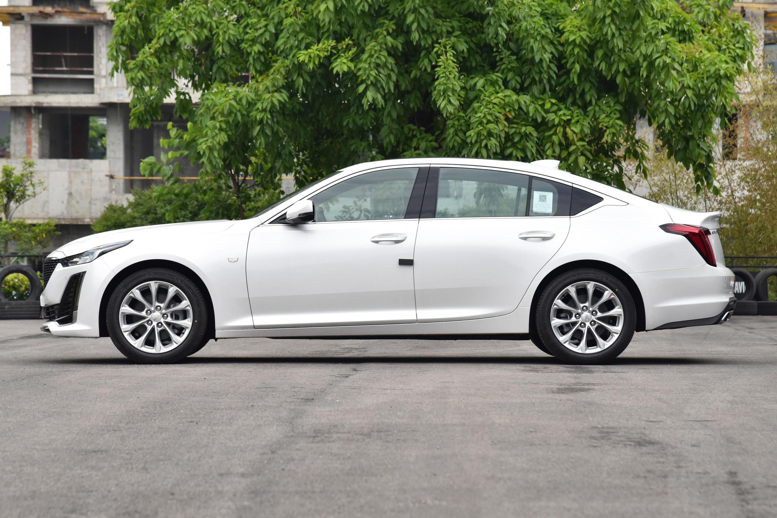 凯迪拉克CT5 2023款 28T 豪华型标准版图片_凯迪拉克_2/119张图片_汽车外观图库_懂车帝