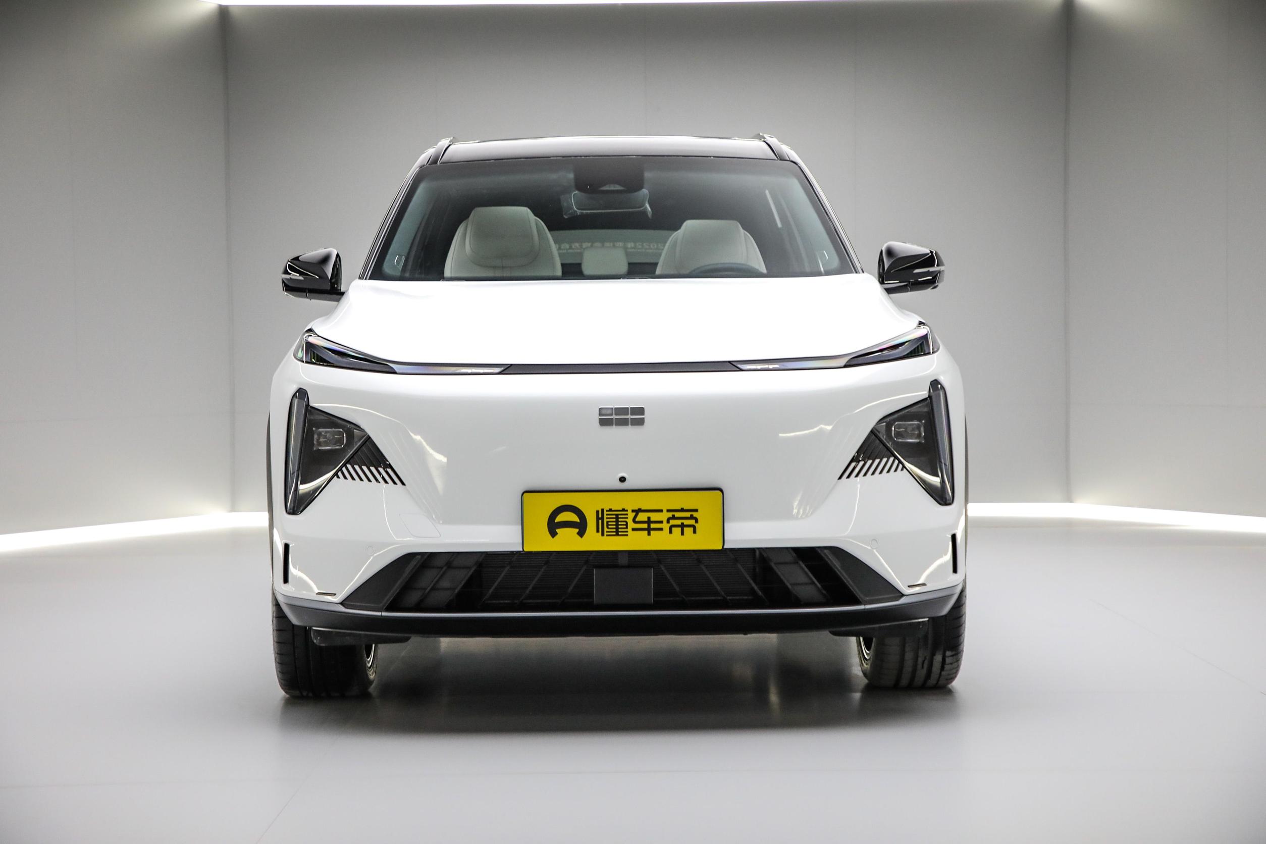 银河L7 2023款 1.5T DHT 115km 星舰图片_吉利银河_3/267张图片_汽车外观图库_懂车帝