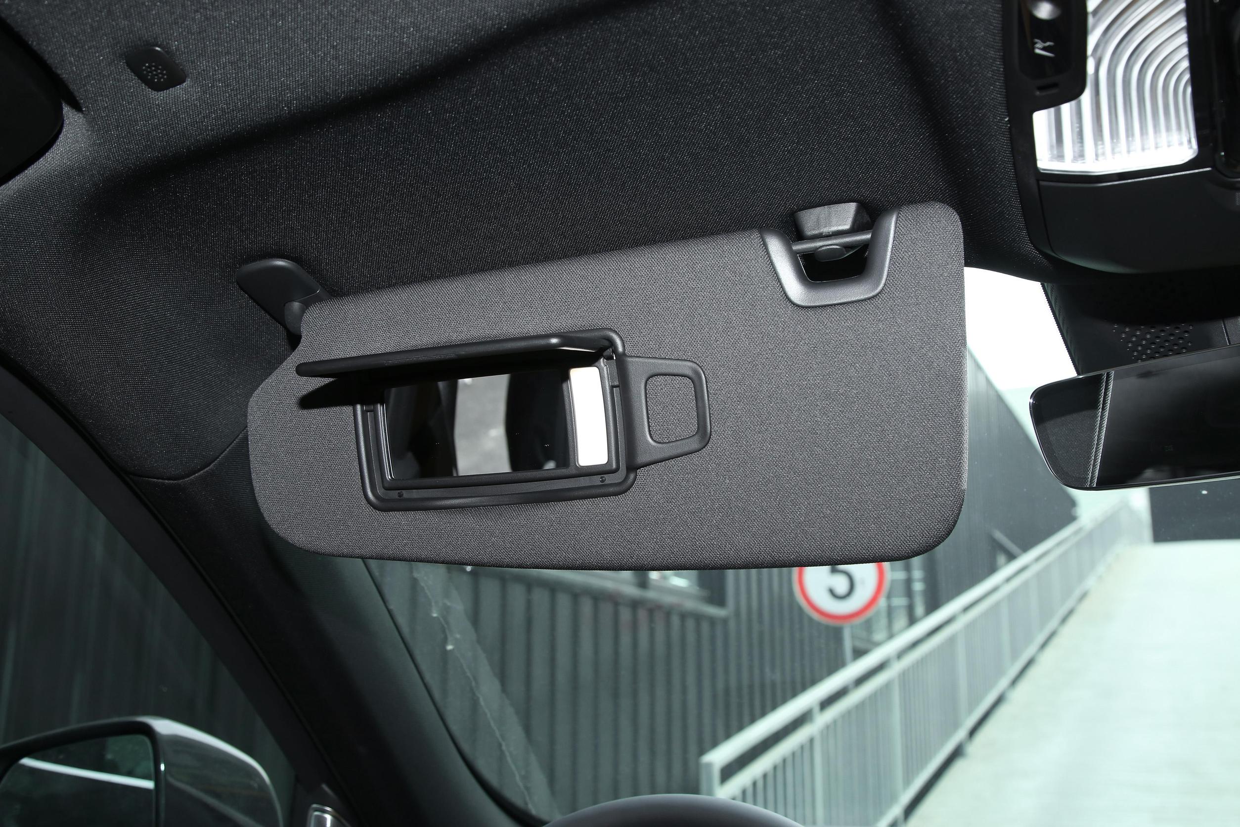 领克09 EM-P 2024款 2.0TD 六座HALO图片_领克_21/64张图片_汽车空间图库_懂车帝