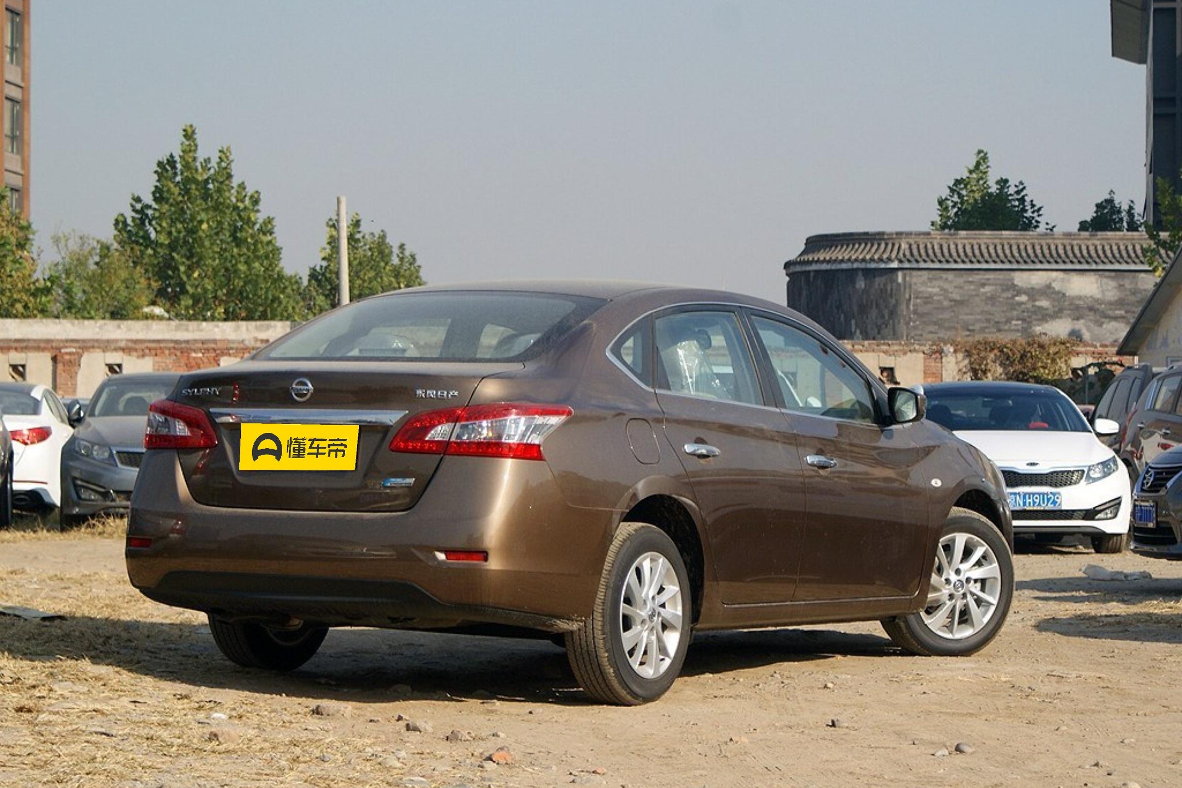 轩逸 2012款 1.6XE CVT舒适版图片_日产_21/59张图片_汽车外观图库_懂车帝