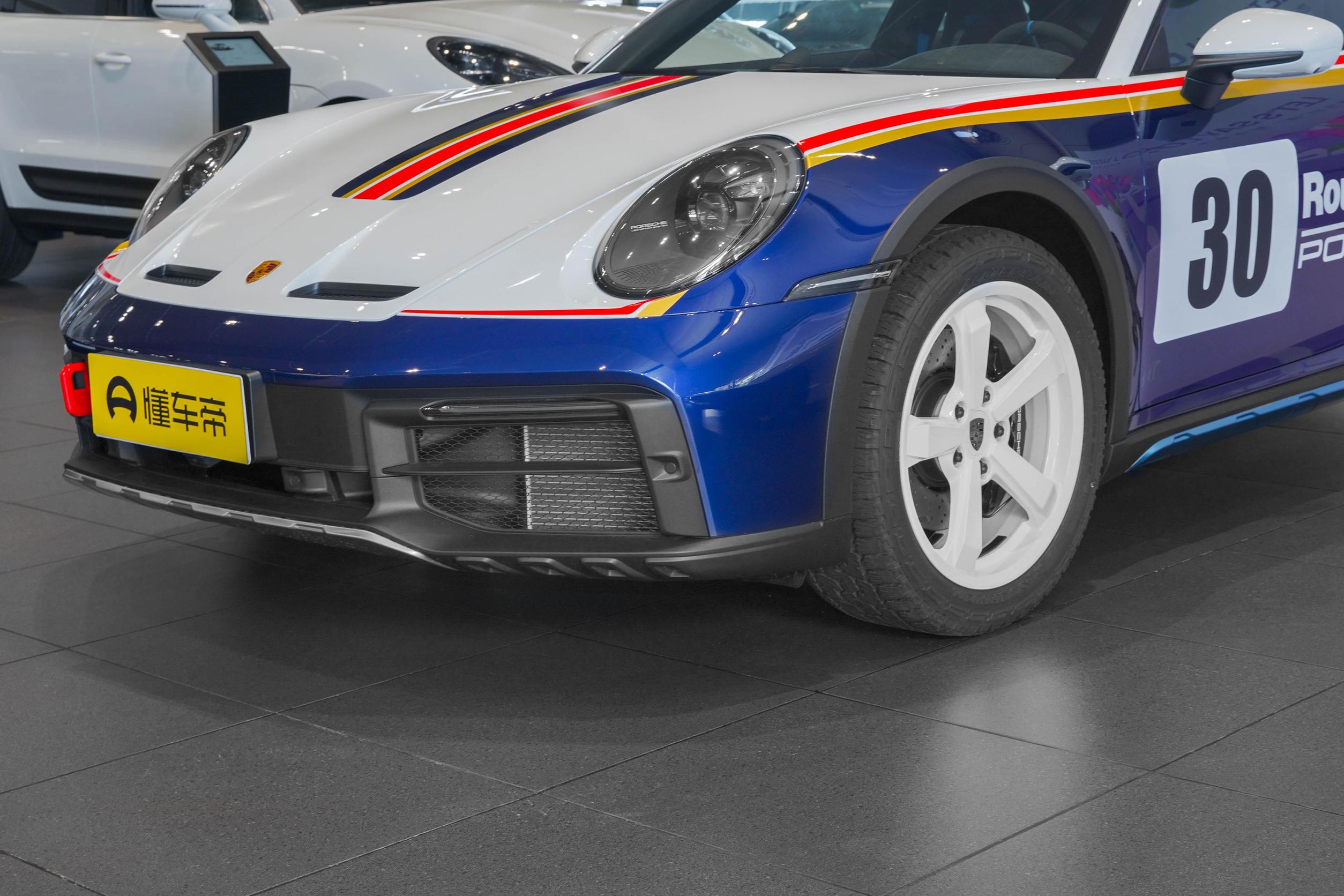 保时捷911 2023款 Dakar 3.0T图片_保时捷_3/163张图片_汽车外观图库_懂车帝