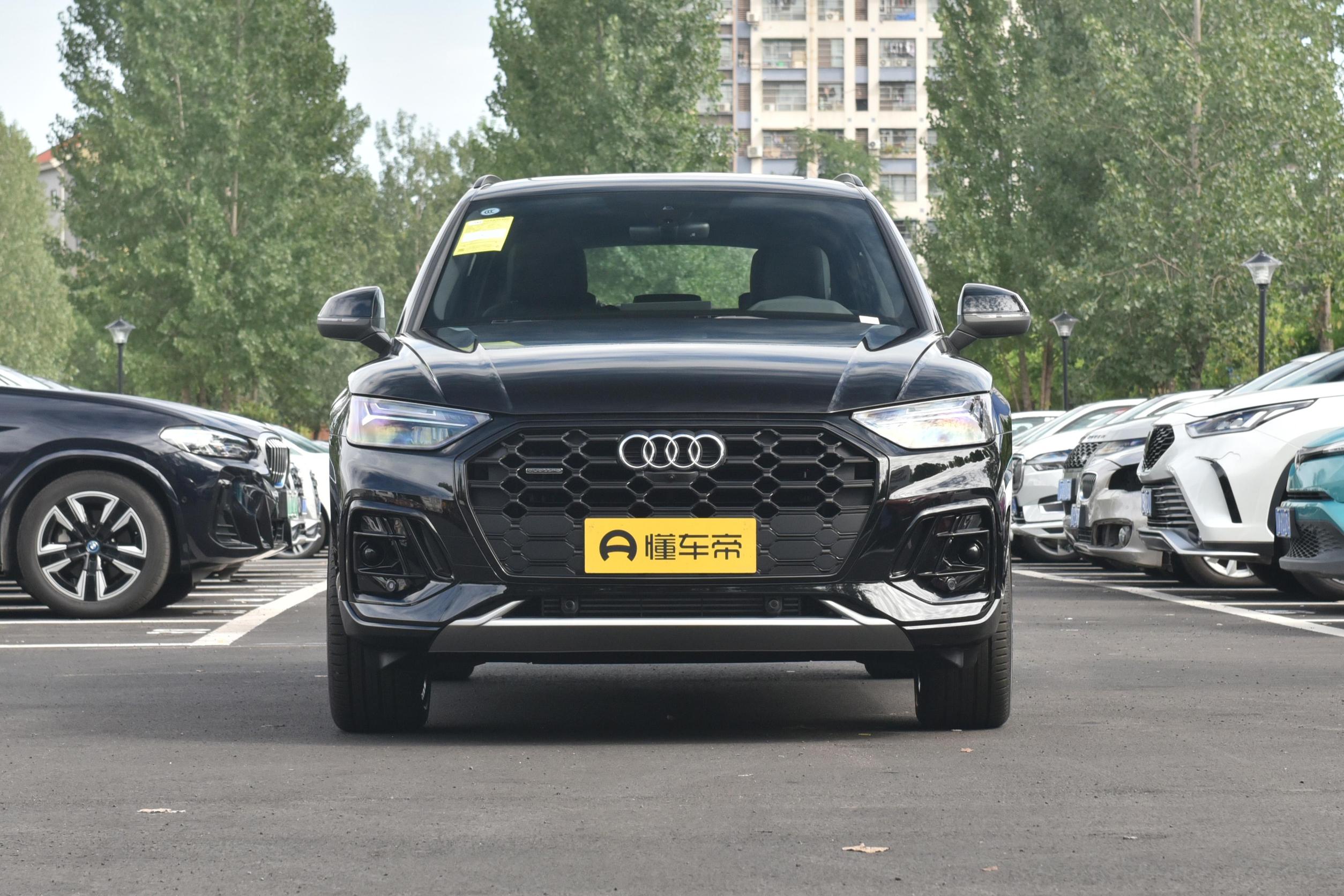 奥迪Q5L 2023款 45T 豪华动感型图片_奥迪_1/54张图片_汽车外观图库_懂车帝