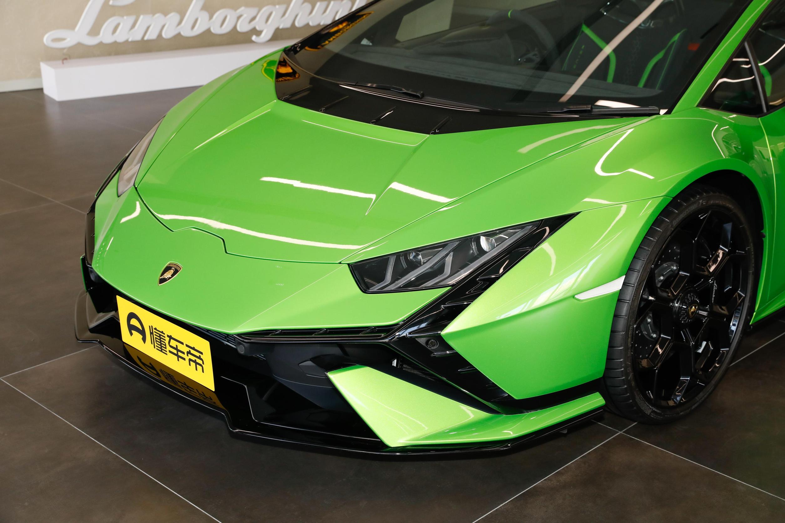 Huracán 2023款 Huracán Tecnica LP640-2 图片_兰博基尼_36/75张图片_汽车外观图库_懂车帝