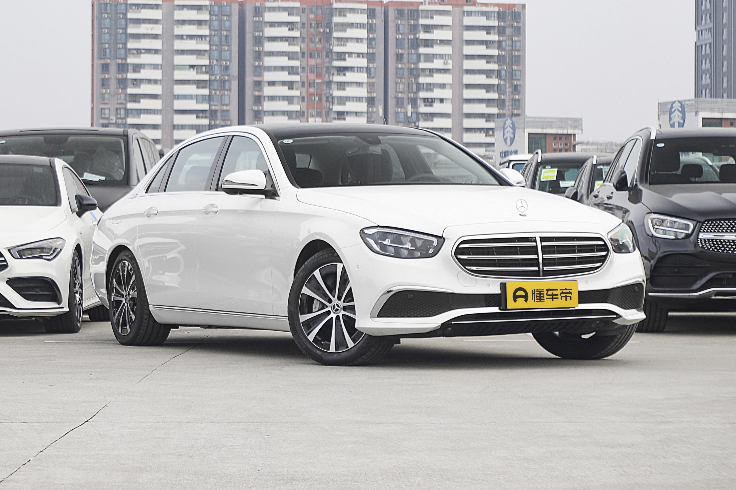 奔驰E级PHEV 2023款 E 350 e L 轿车图片_奔驰_37/110张图片_汽车外观图库_懂车帝