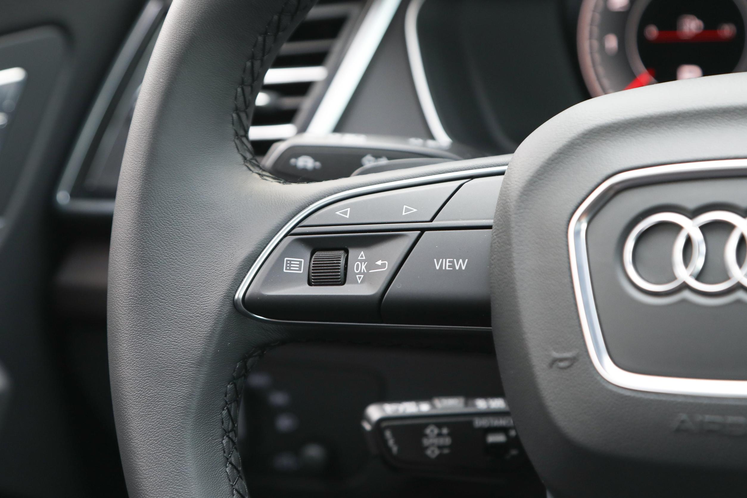 奥迪Q5L 2024款 45TFSI 臻选动感型图片_奥迪_21/43张图片_汽车内饰图库_懂车帝